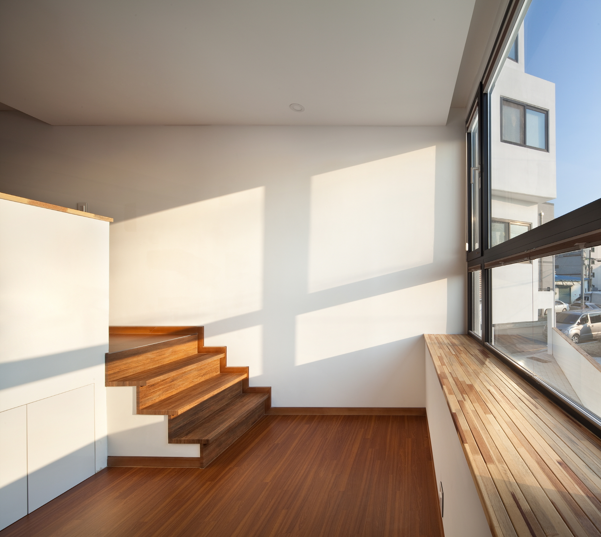 Galeria de Inter White / Architects Group RAUM - 9