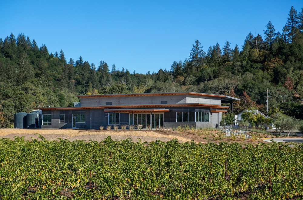 Gallery of Titus Vineyards / MH Architects - 4