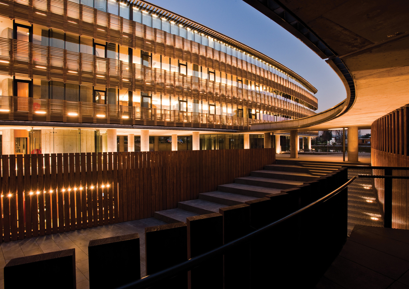 Galería de Edificio Transoceánica / +arquitectos - 5