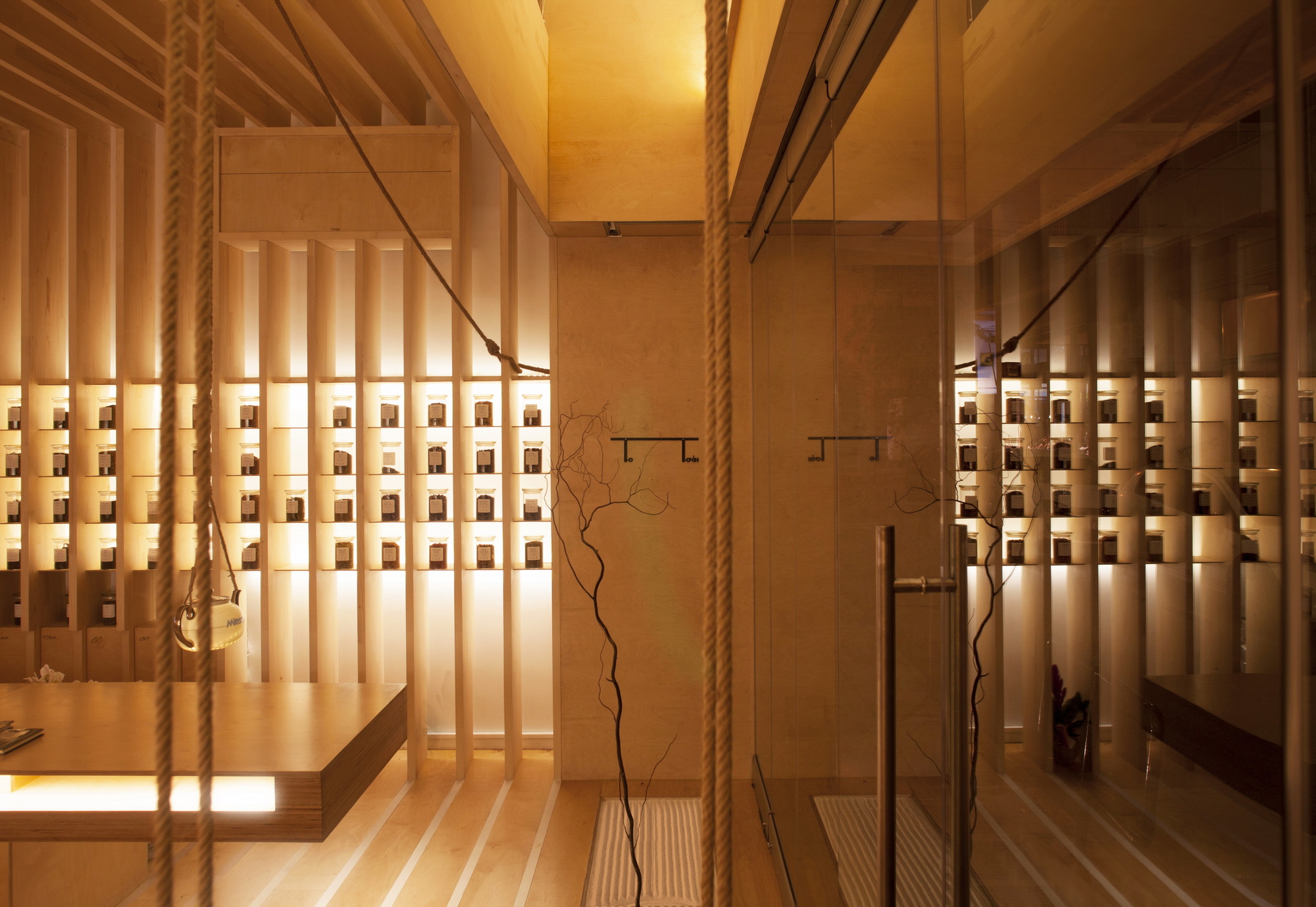 Gallery of To Tsai Tea Room / Georges Batzios Architects - 6