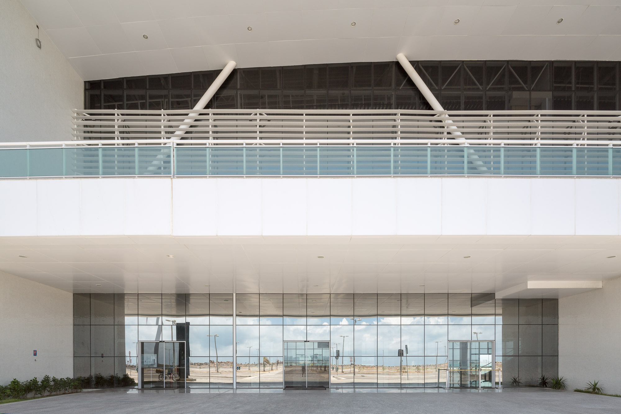 Gallery of Fortaleza Maritime Passenger Terminal / Architectus S/S - 8