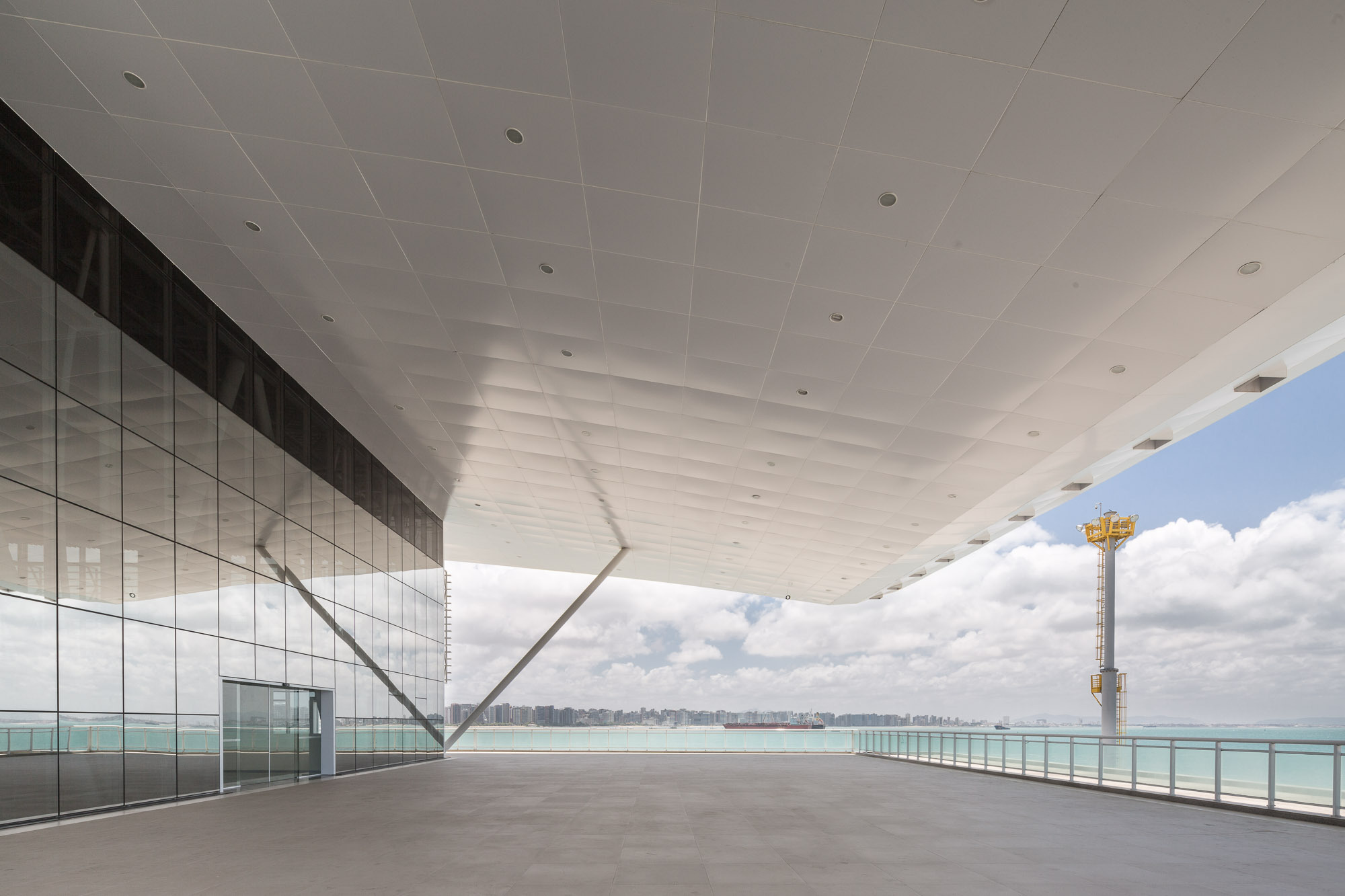 Gallery of Fortaleza Maritime Passenger Terminal / Architectus S/S - 19