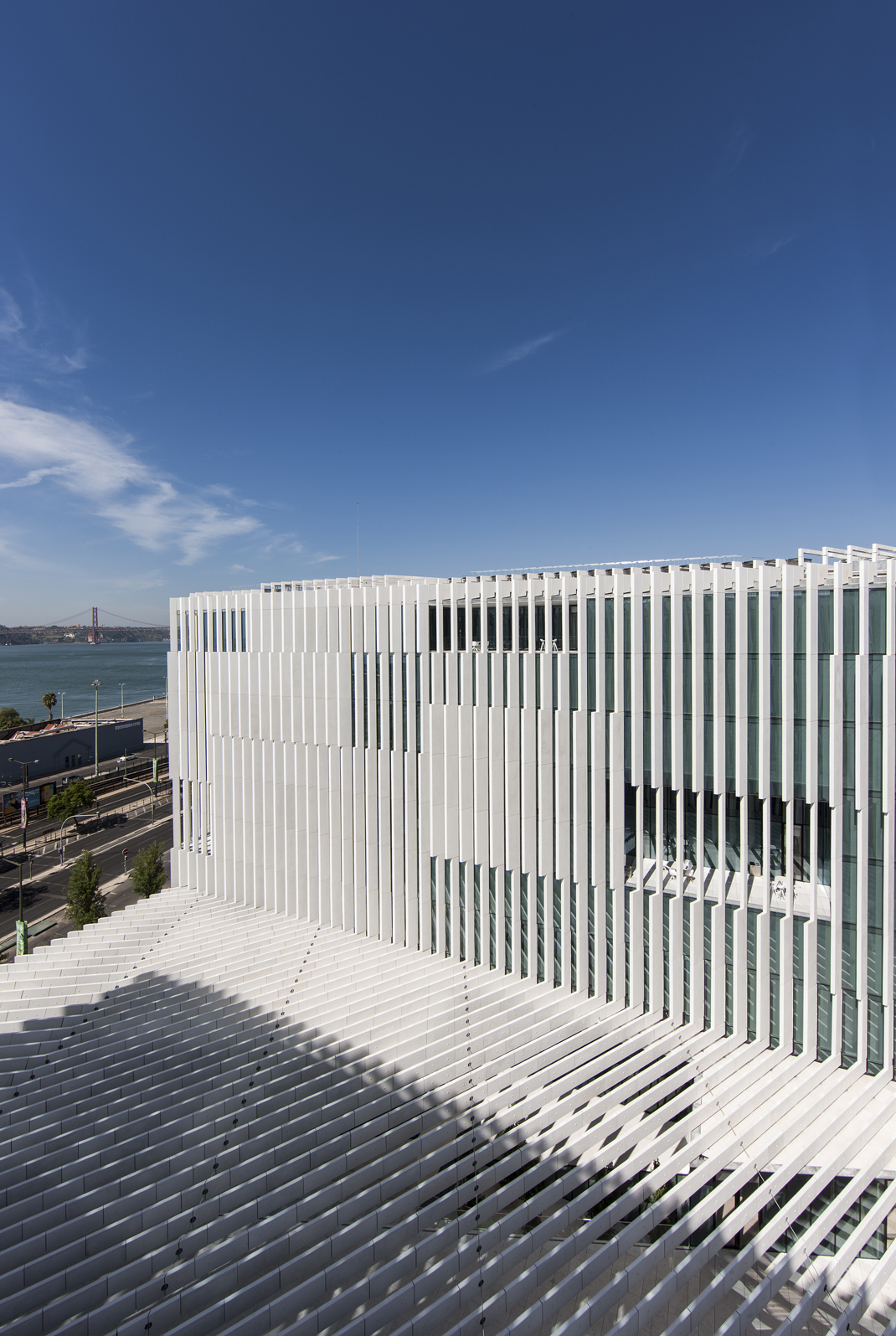 Gallery of EDP Headquarters / Aires Mateus - 15