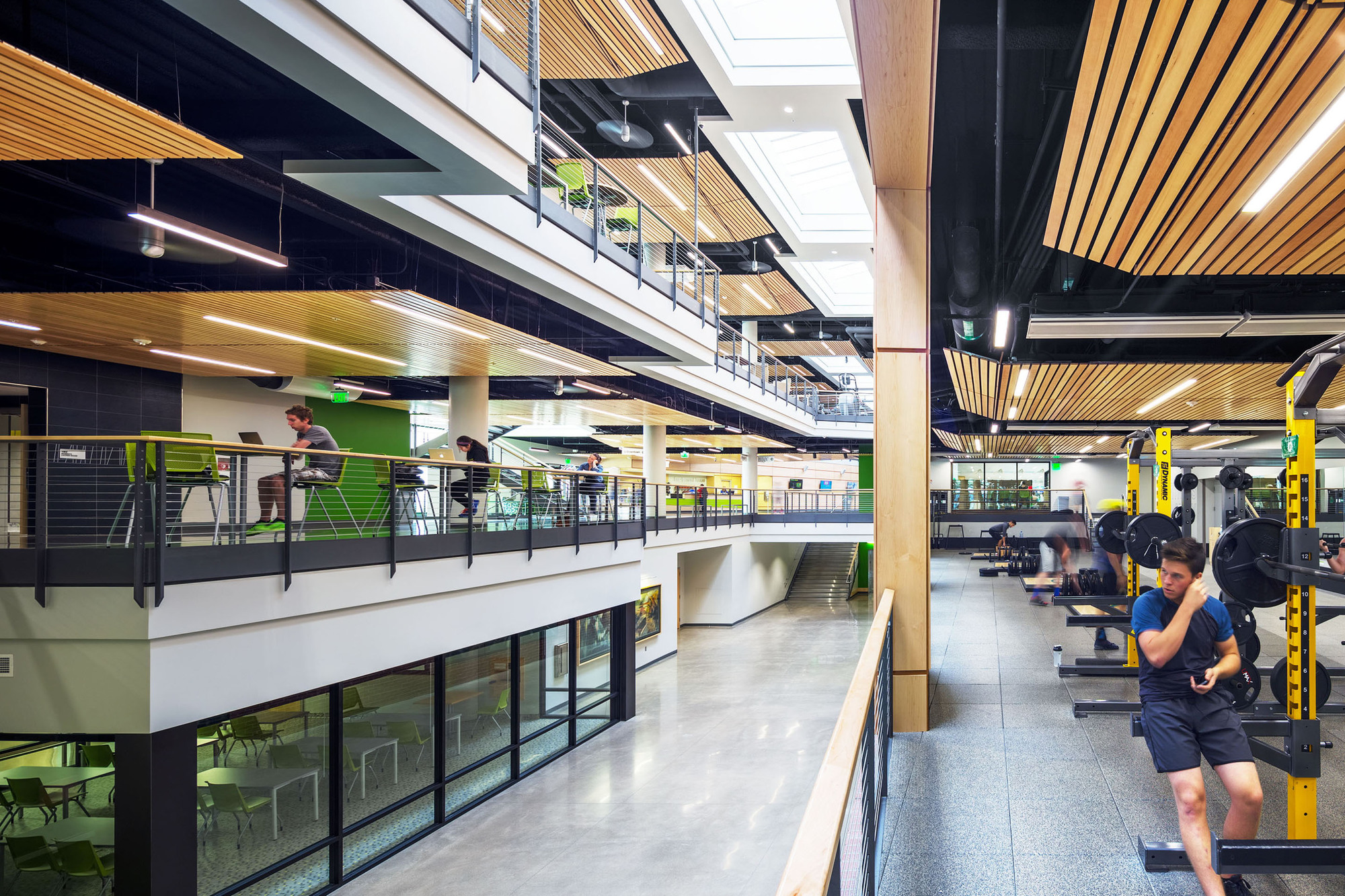 Gallery of Student Recreation Center Expansion and Renovation / RDG ...