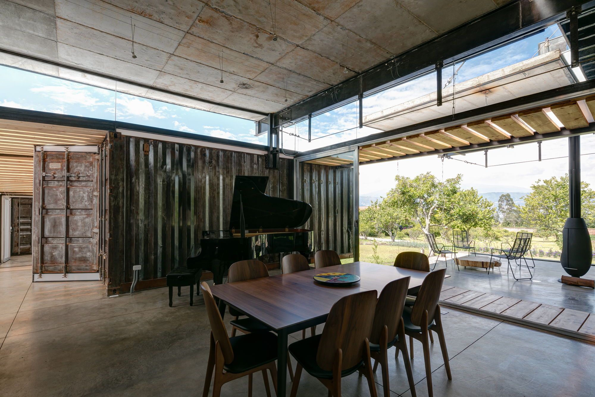 Gallery of RDP House / Daniel Moreno Flores + Sebastian Calero - 9