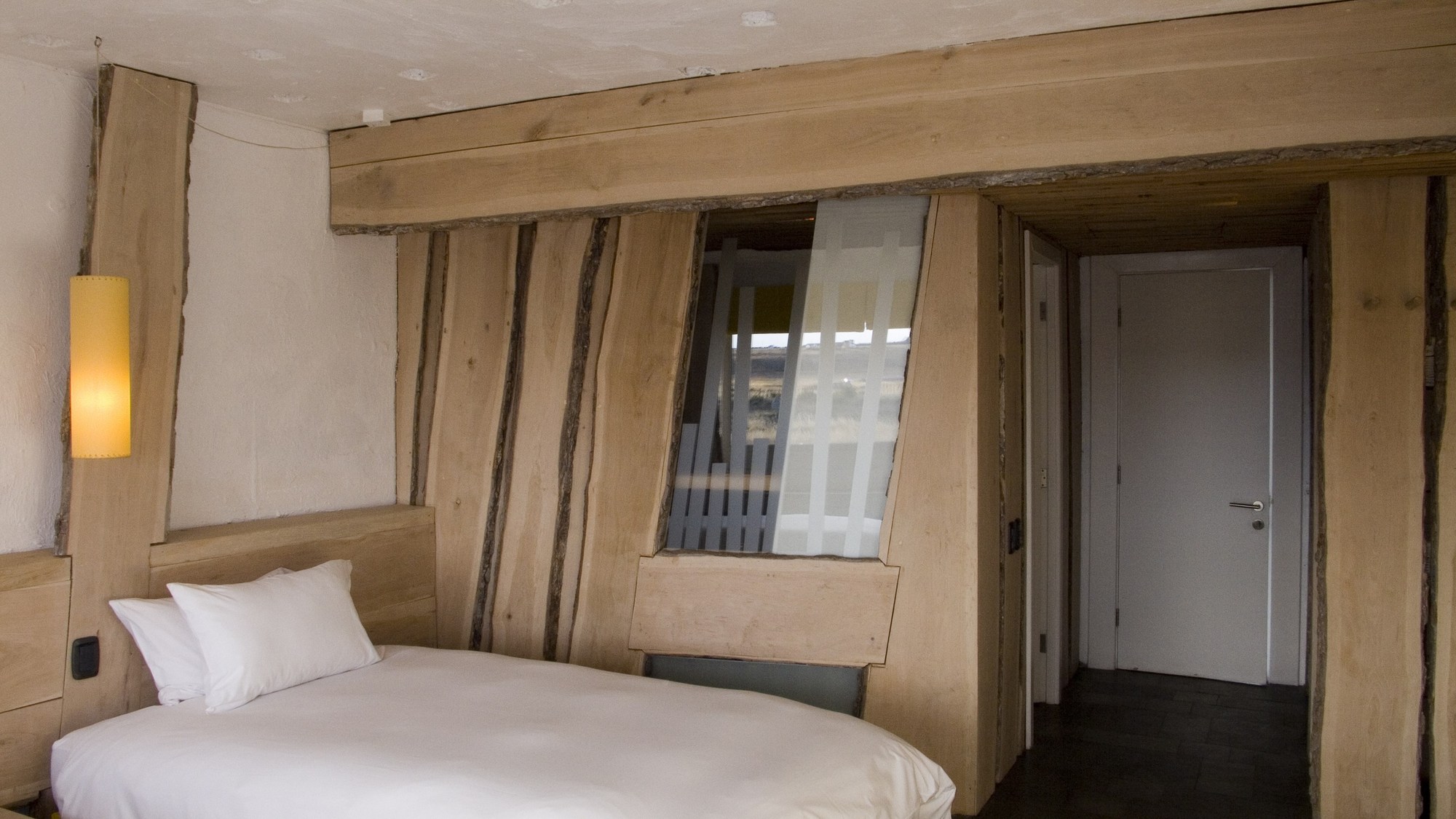 Galería de Hotel Remota en Patagonia / Germán del Sol - 39