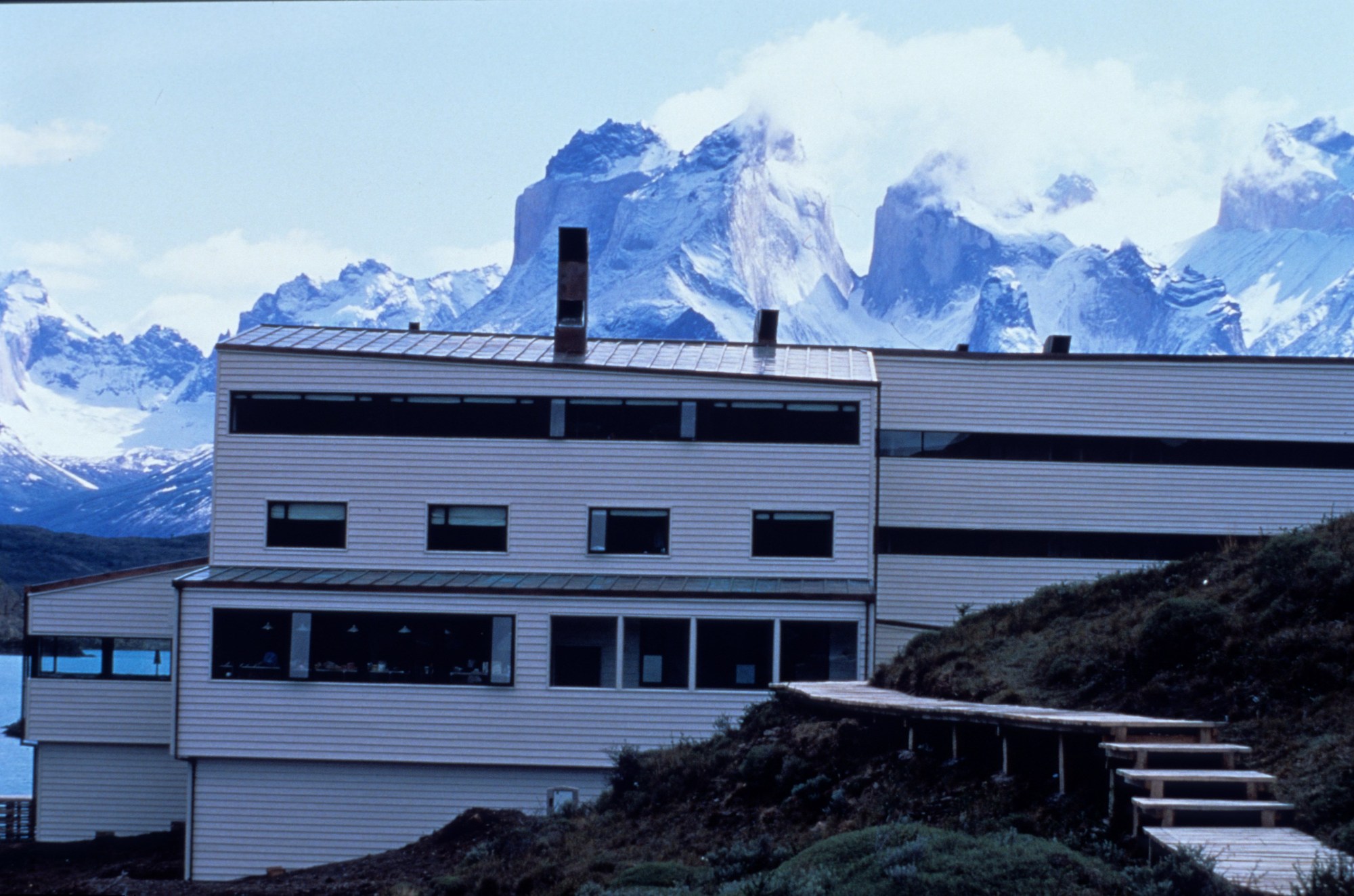 Gallery of Explora Hotel in Patagonia / Germán del Sol + José Cruz - 3