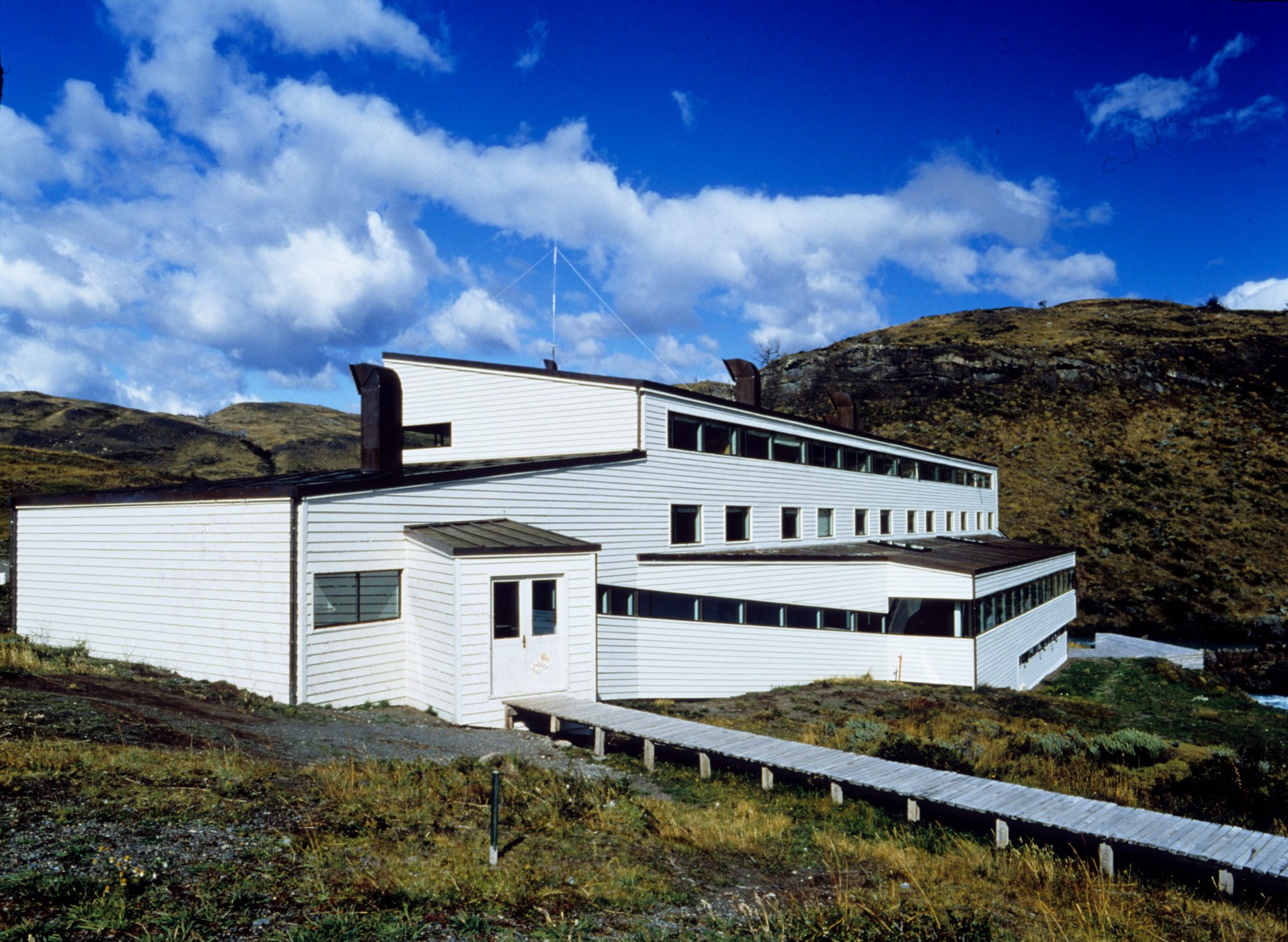 Gallery of Explora Hotel in Patagonia / Germán del Sol + José Cruz - 5