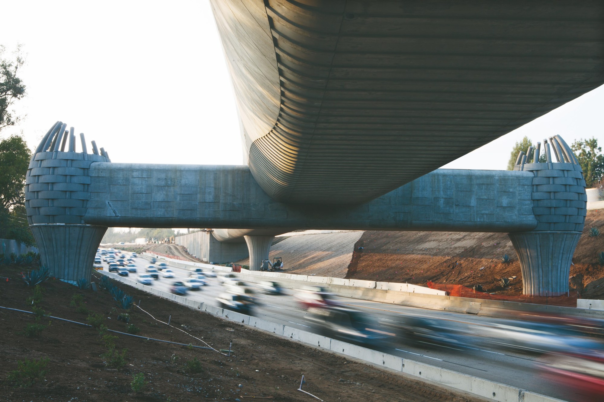 Gallery of The Gold Line Bridge / Rivka Night + Andrew Leicester - 13