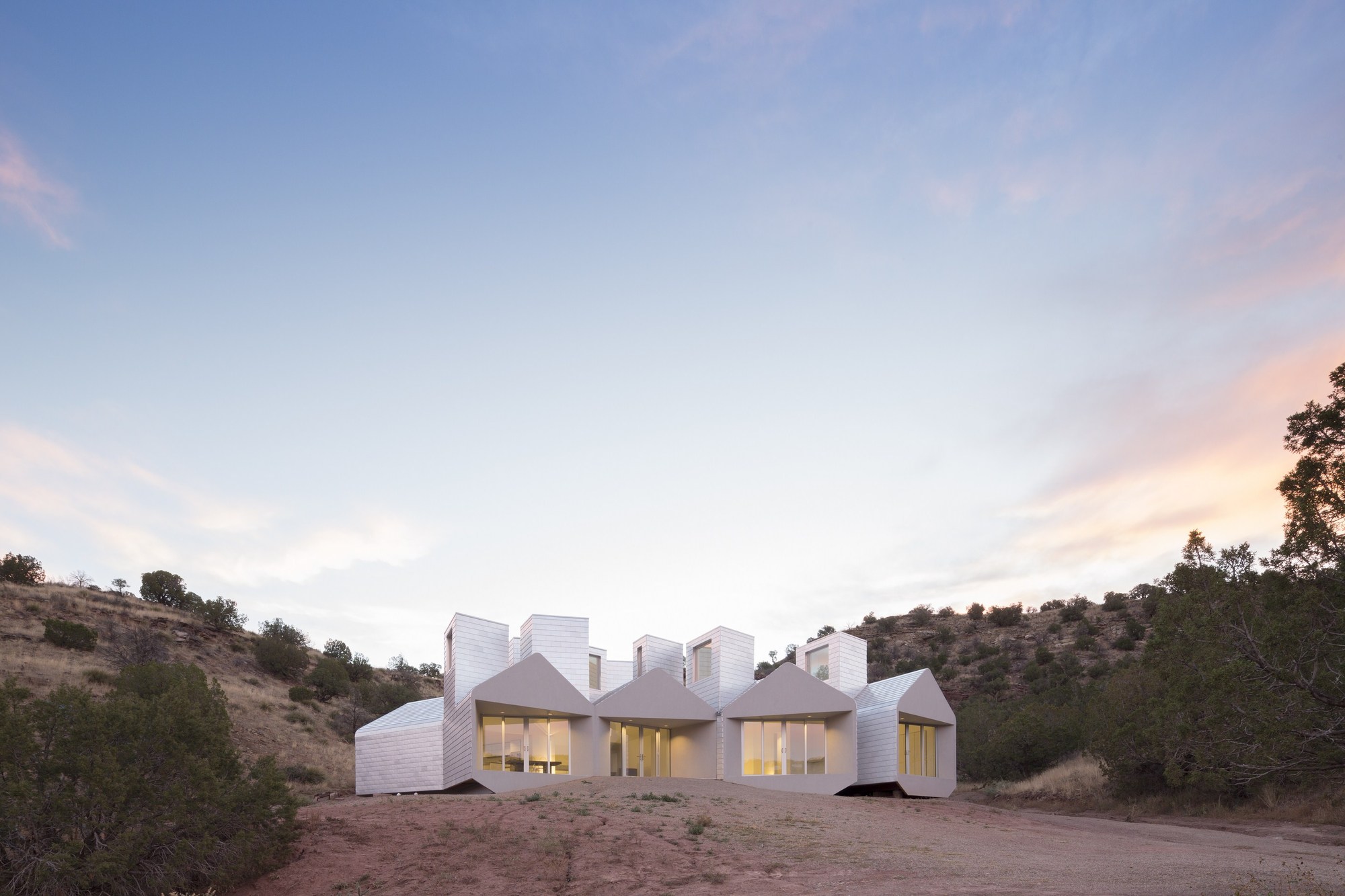 Gallery of Museum of Outdoor Arts Element House / MOS Architects - 8