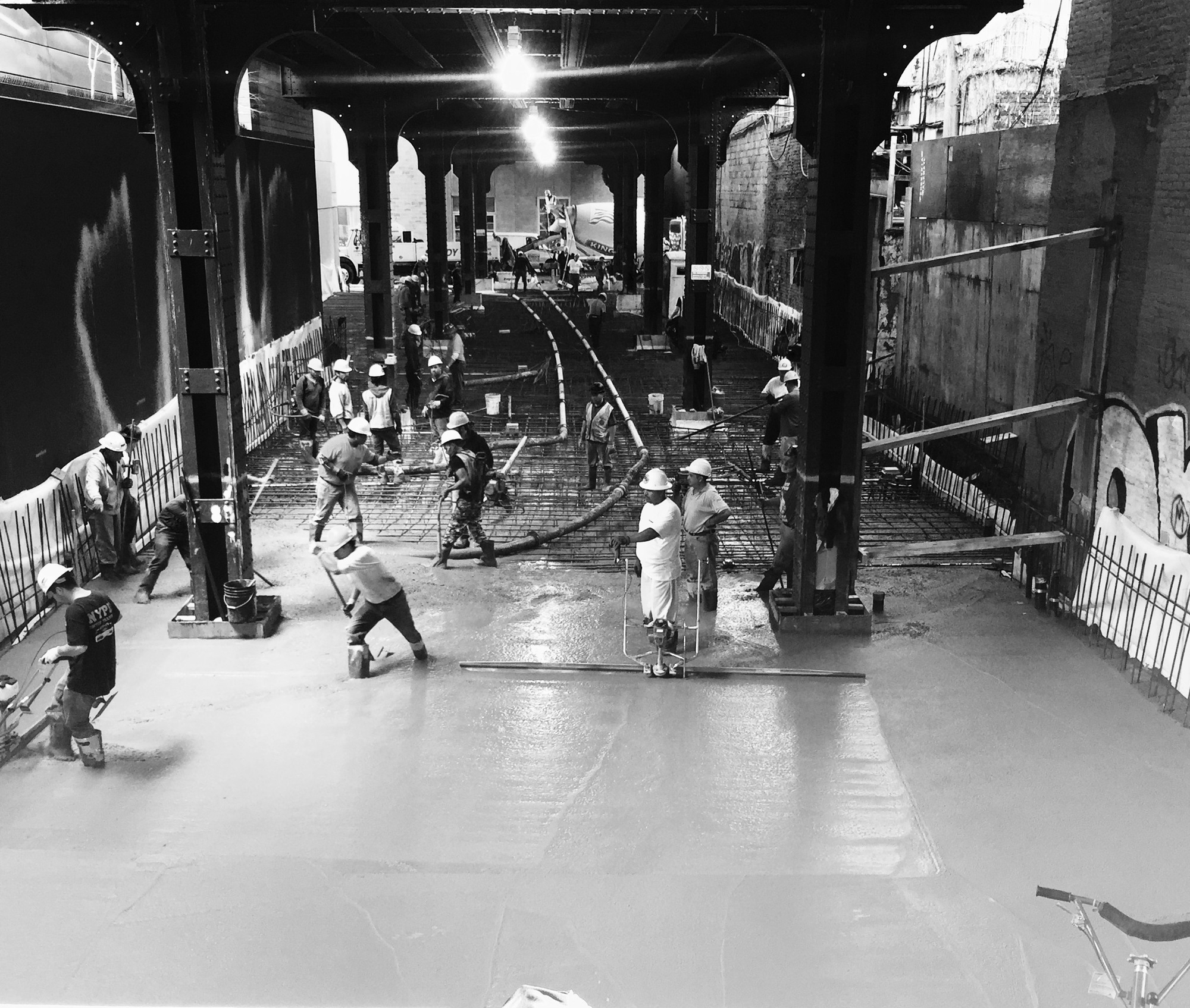 Galeria de Lisson Gallery projetada pelo studioMDA é inaugurada sob o ...