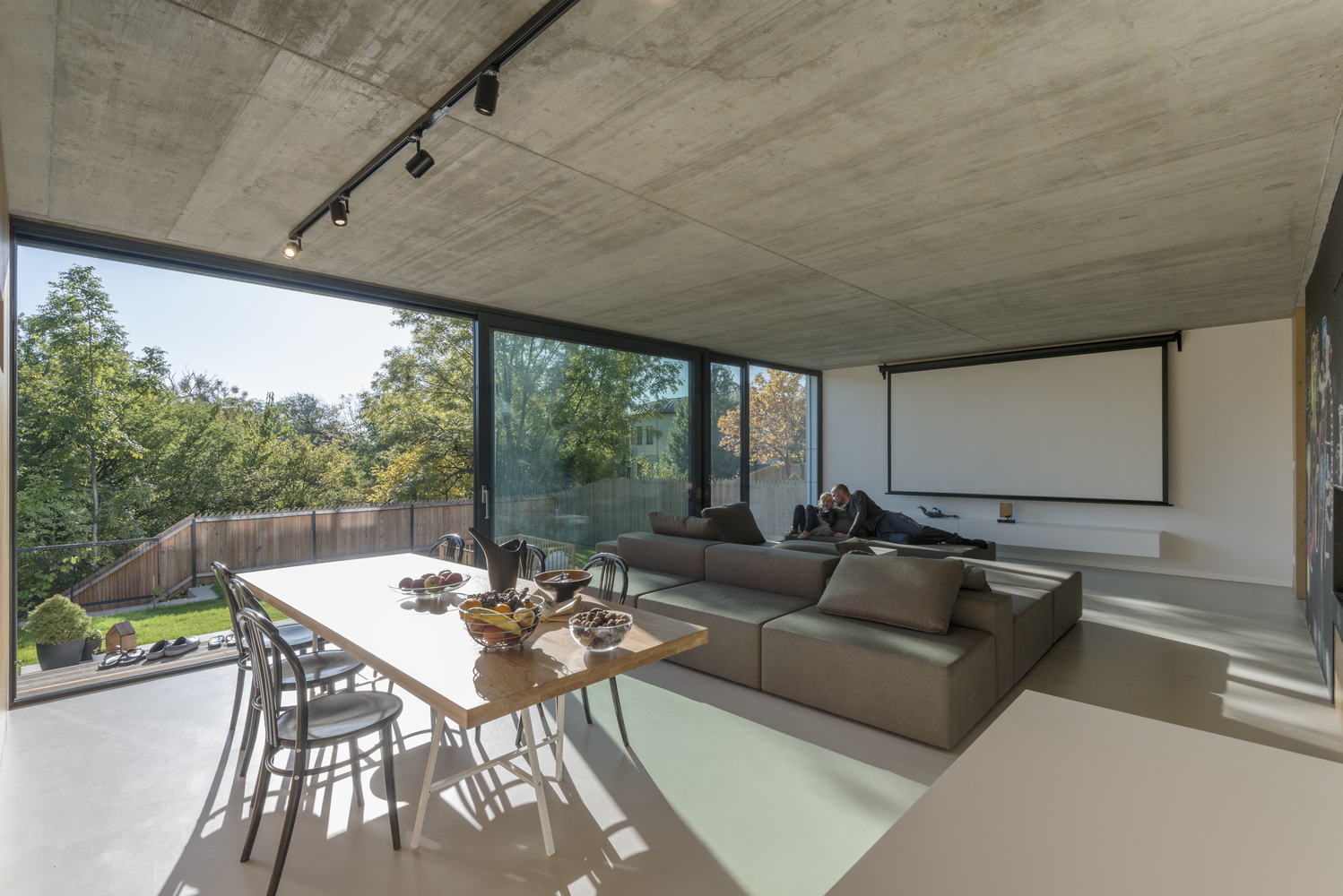 Gallery of Two Buildings / Compass Atelier - 13