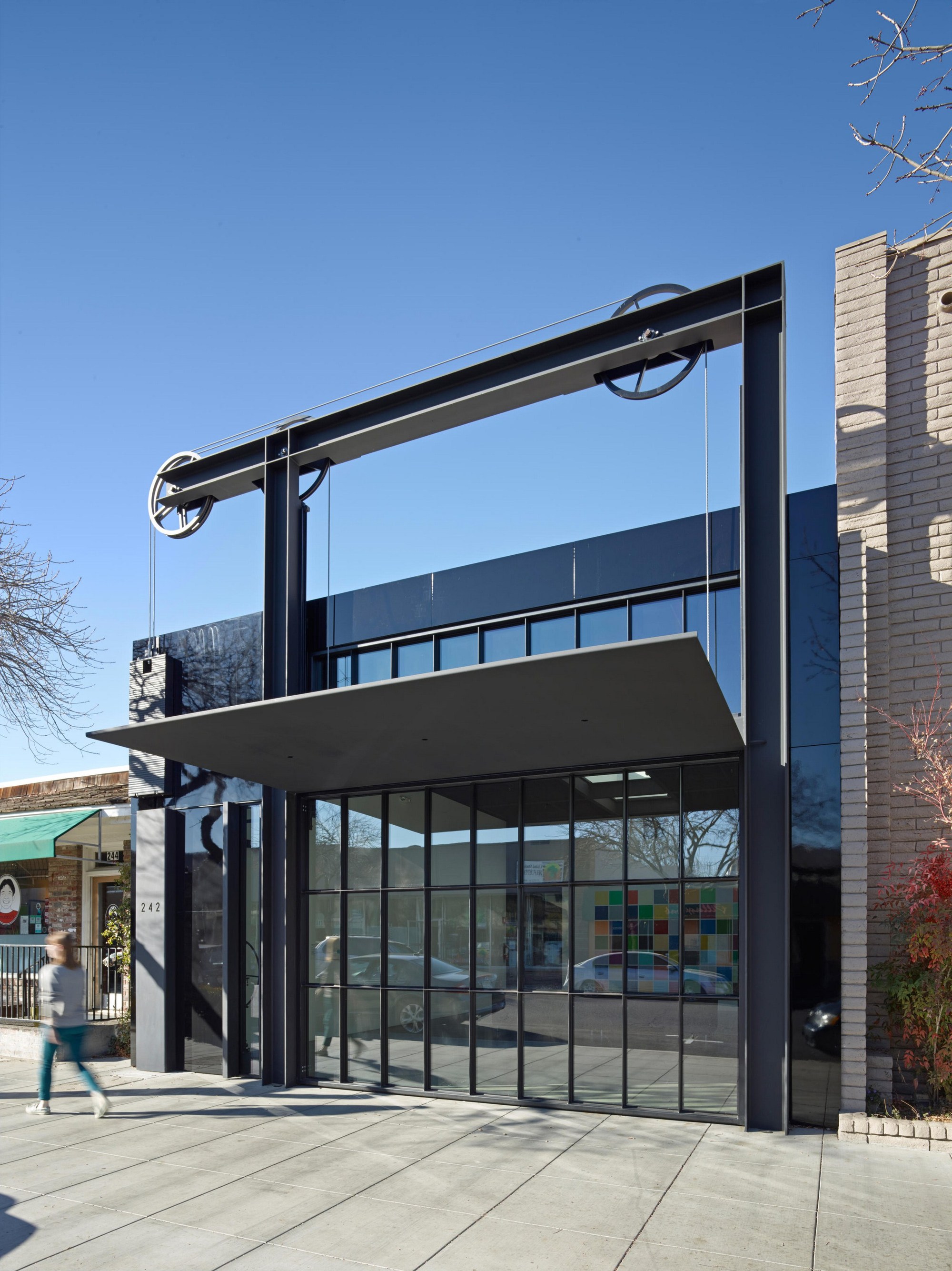 Gallery of 242 State Street / Olson Kundig - 17