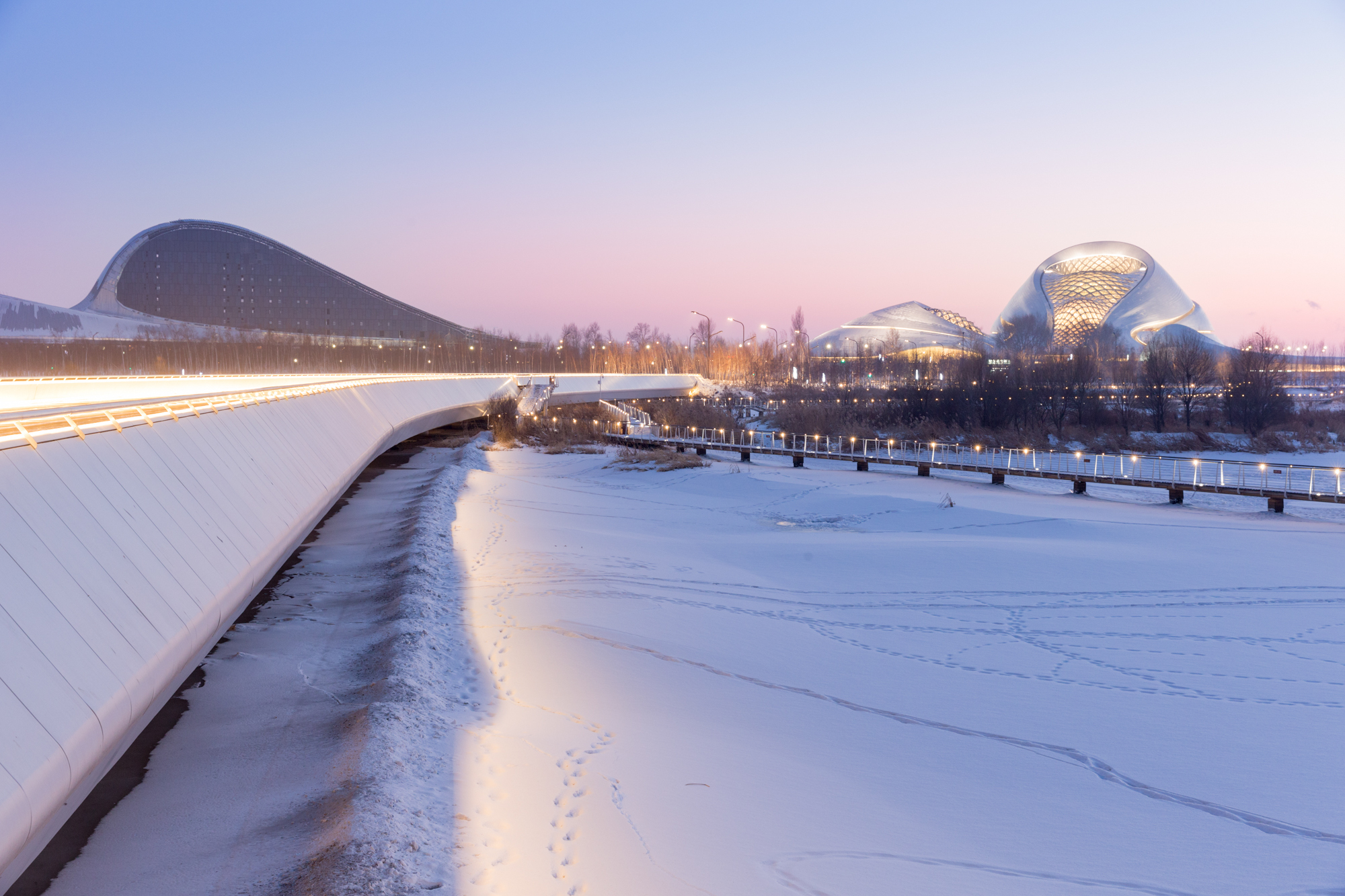 Gallery of Iwan Baan's Photographs of the Harbin Opera House in Winter - 23