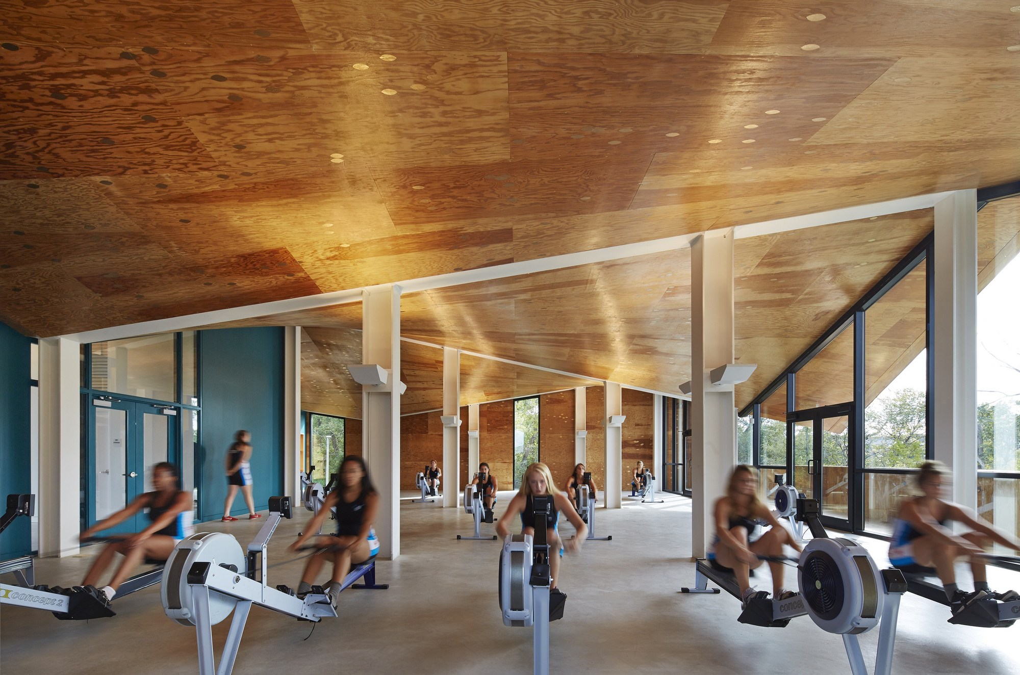 Gallery of WMS Boathouse at Clark Park / Studio Gang - 10
