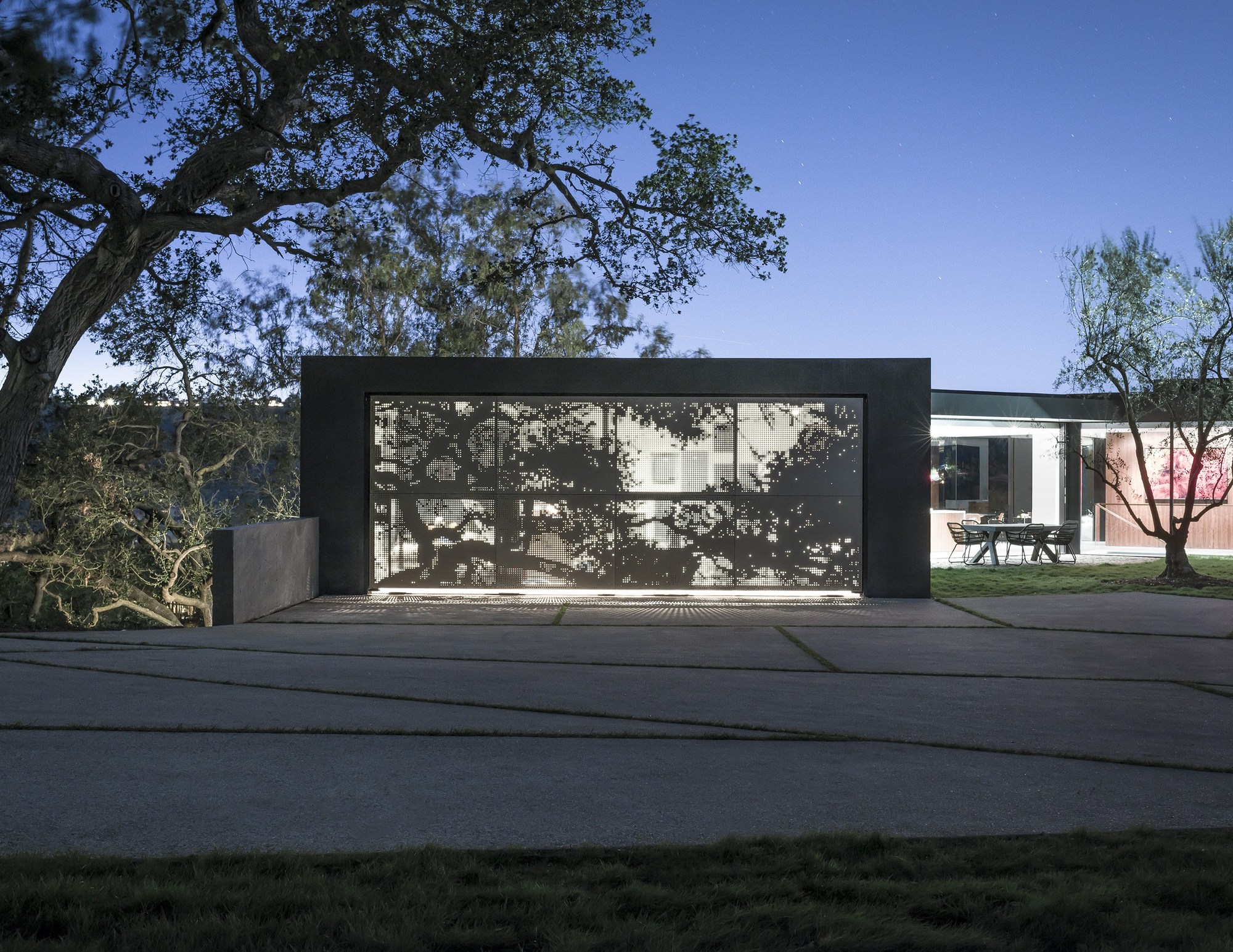 Gallery Of Oak Pass Main House Walker Workshop 22