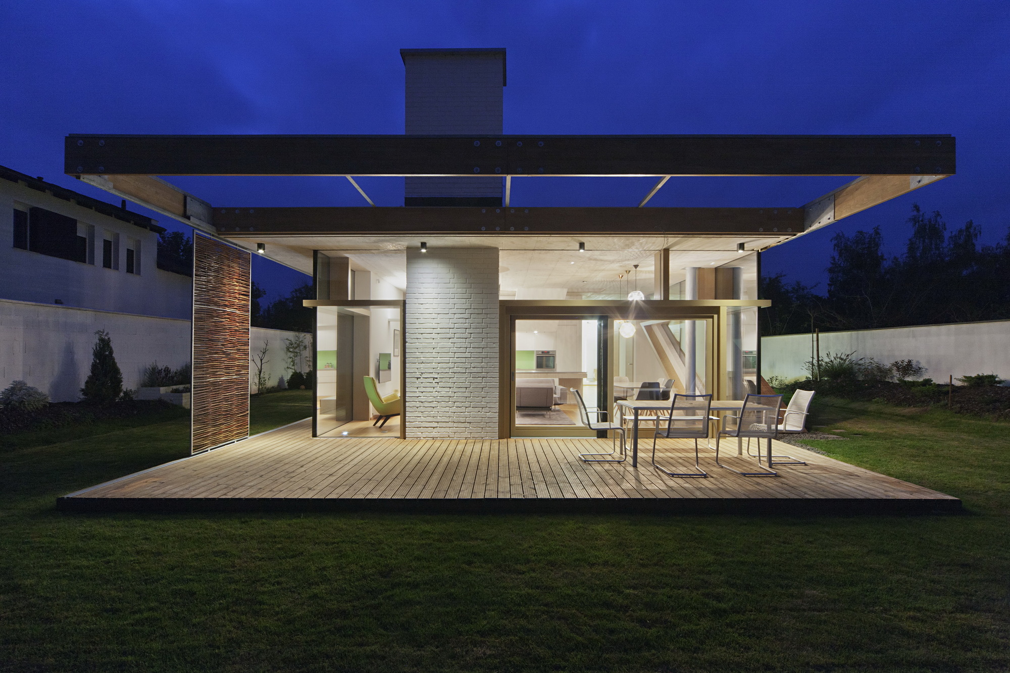 Gallery of TD House / sporaarchitects - 4