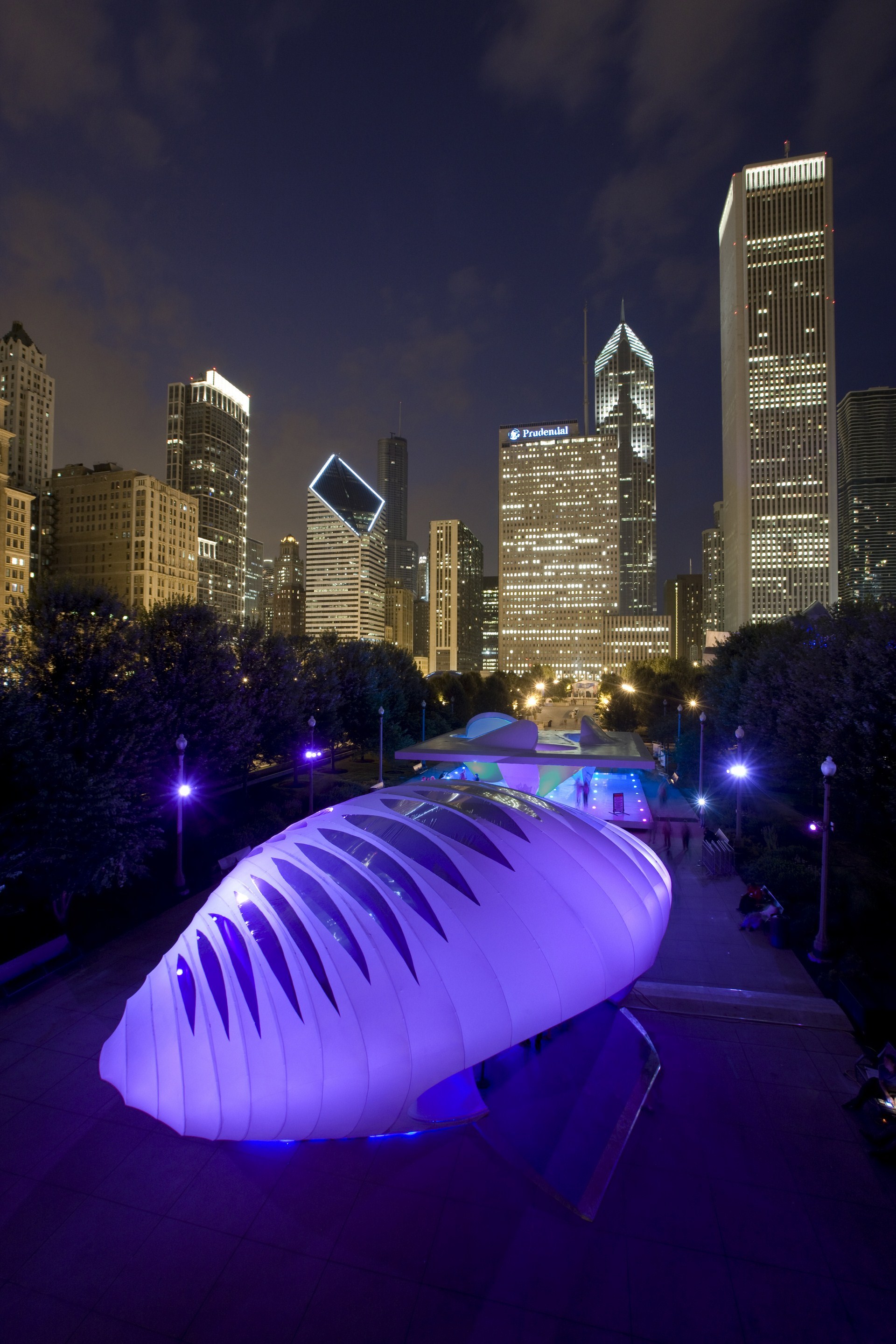Gallery of Burnham Pavilion / Zaha Hadid Architects - 8