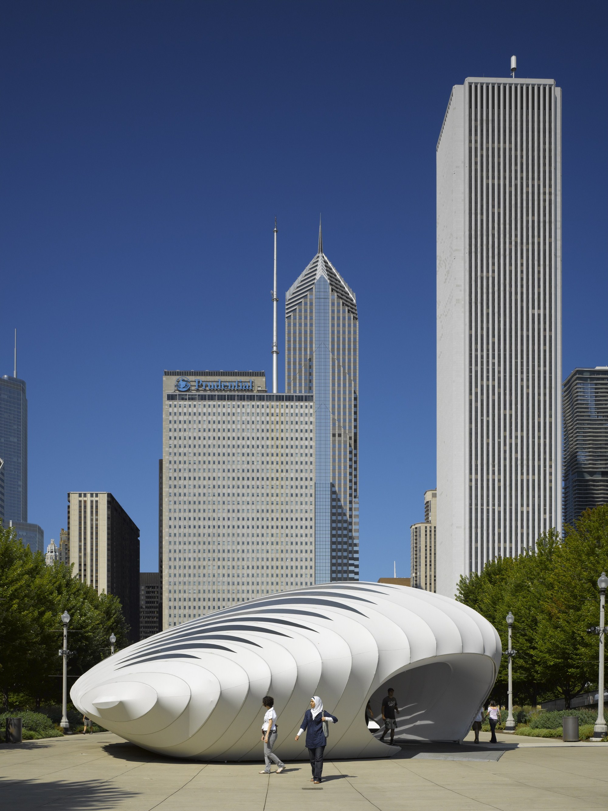 Gallery of Burnham Pavilion / Zaha Hadid Architects - 24