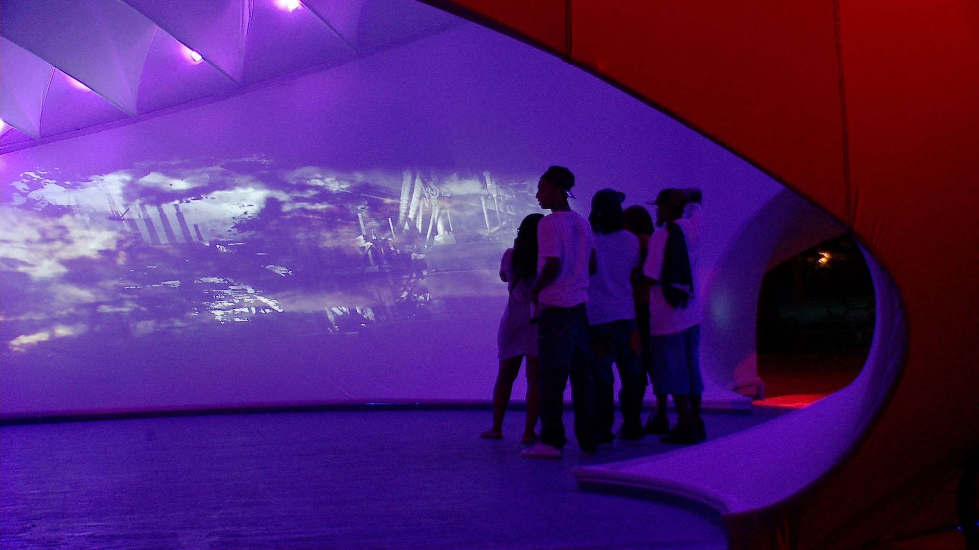 Gallery of Burnham Pavilion / Zaha Hadid Architects - 25