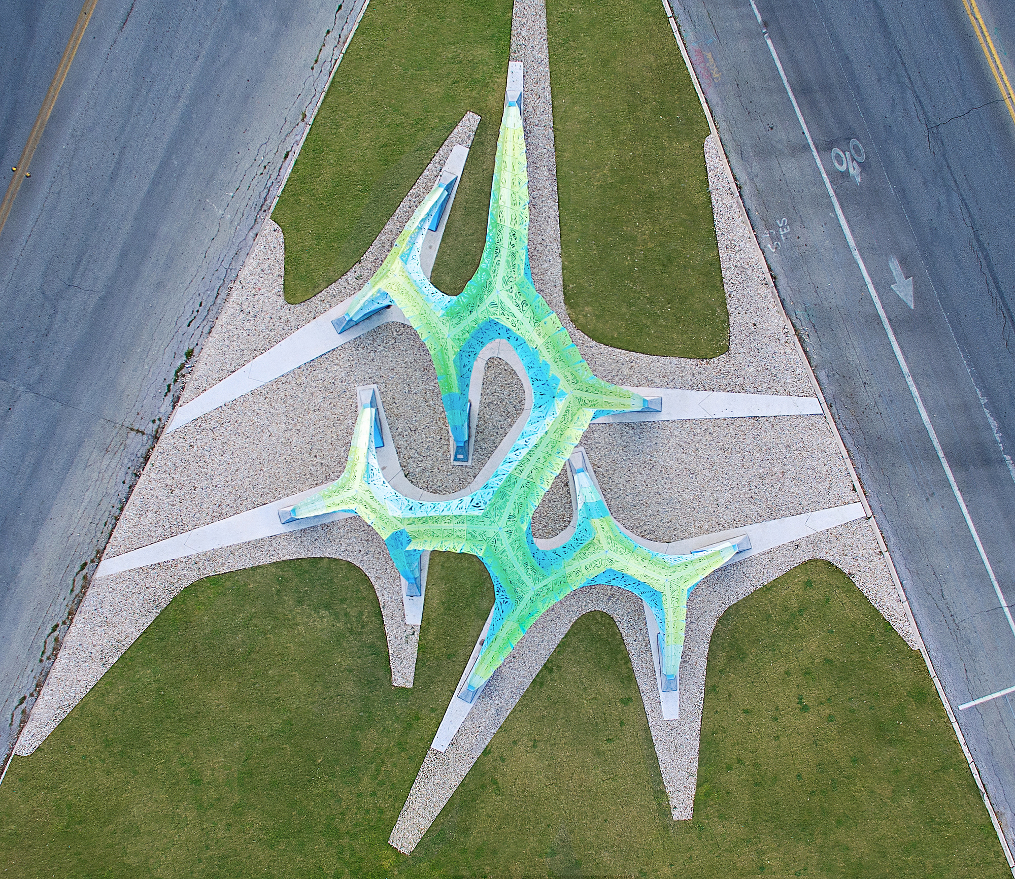 Gallery of MARC FORNES/THEVERYMANY Design "Spineway" in San Antonio - 4