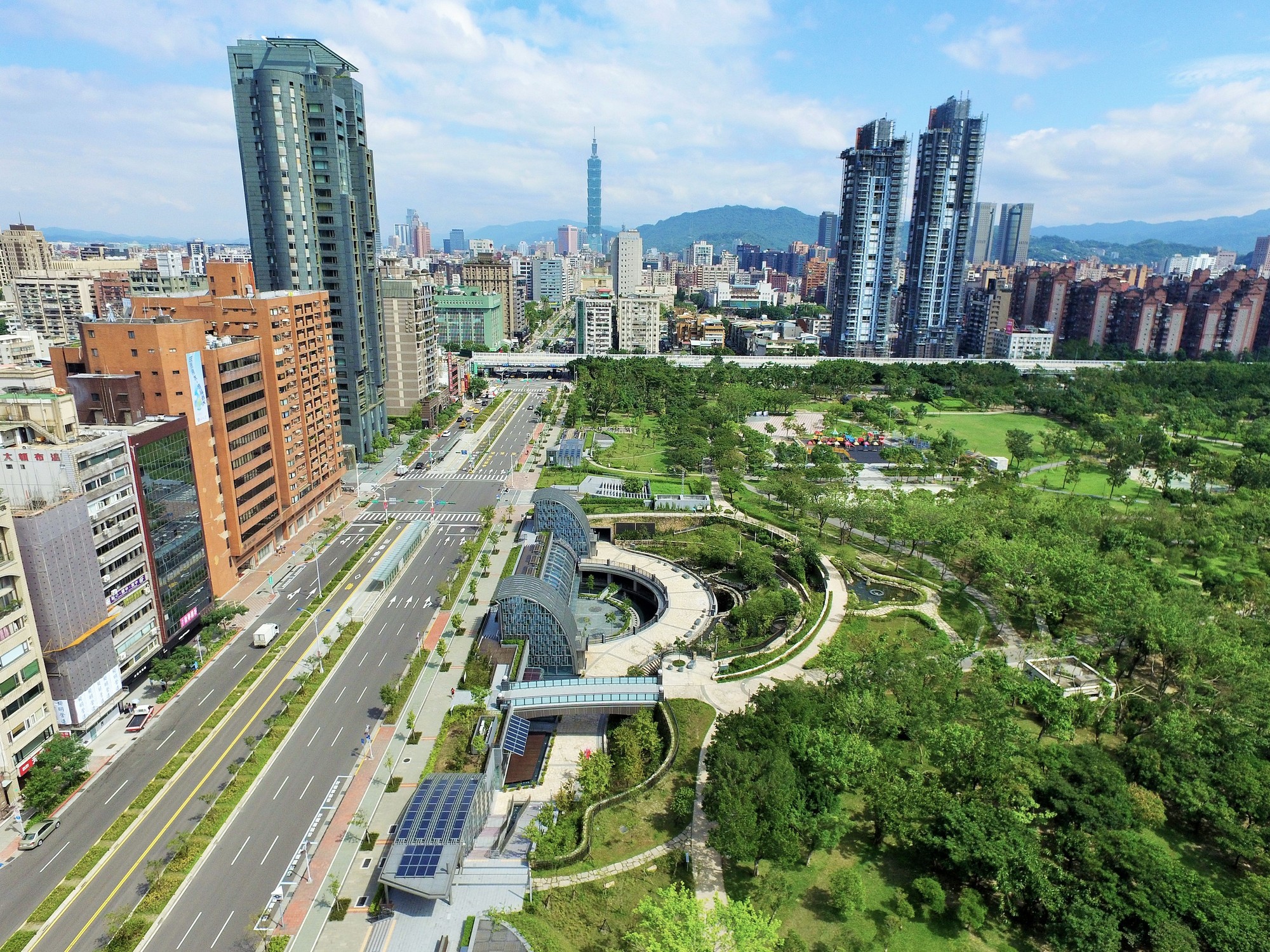 Gallery of Taipei MRT Daan Park Station / Che Fu Chang Architects - 17