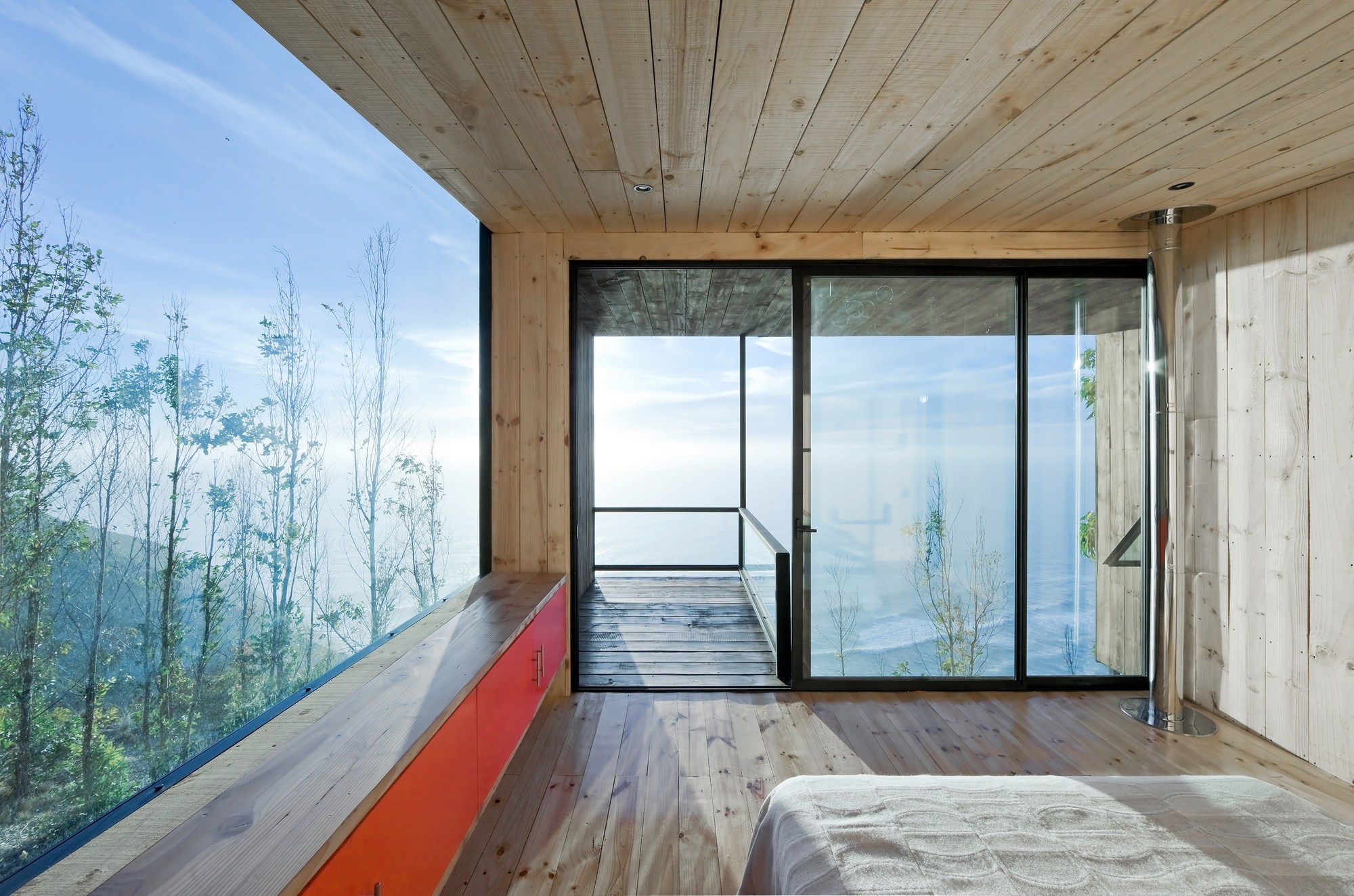Gallery of Cortes House / WMR Arquitectos - 12
