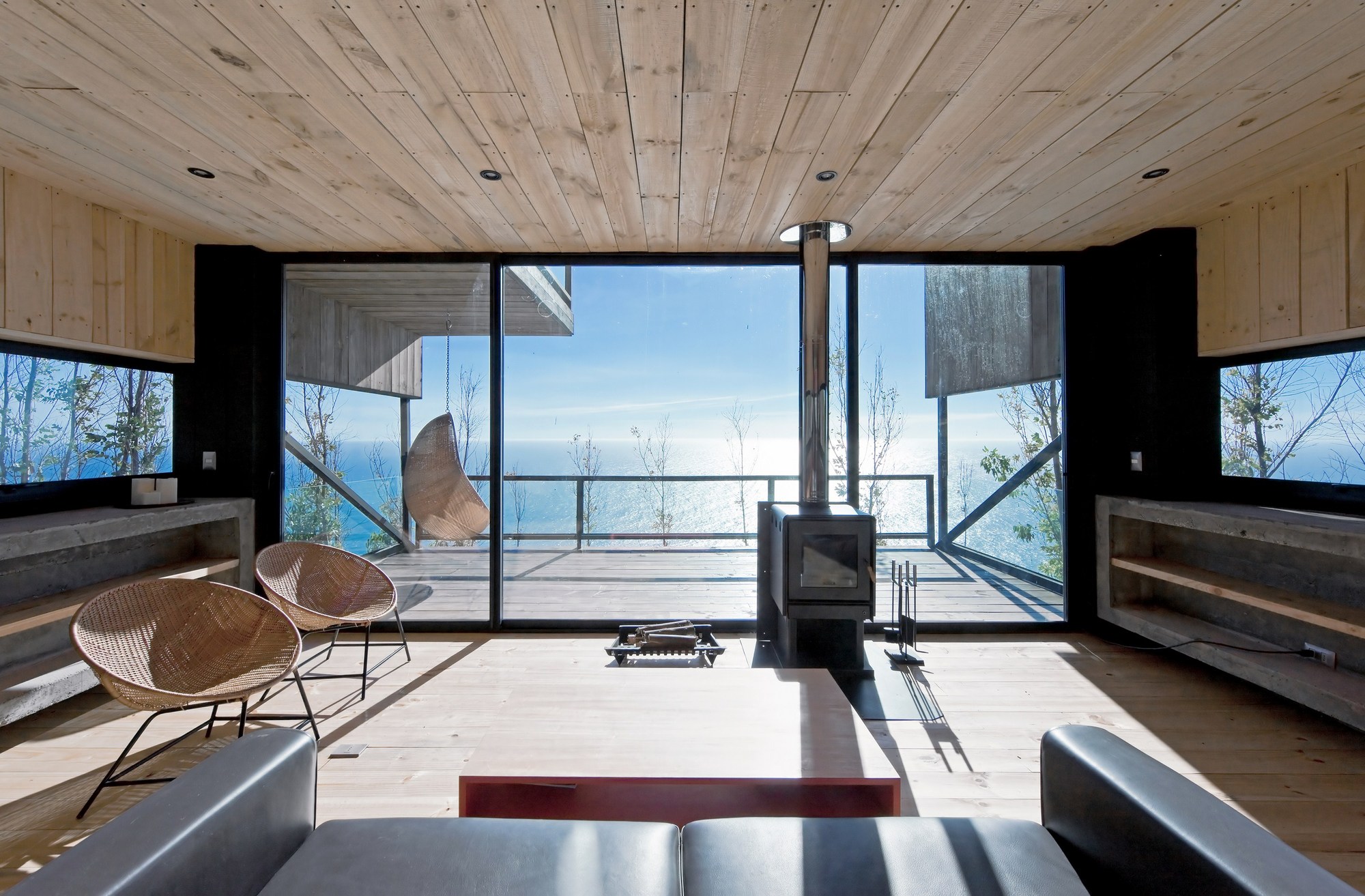 Gallery of Cortes House / WMR Arquitectos - 11