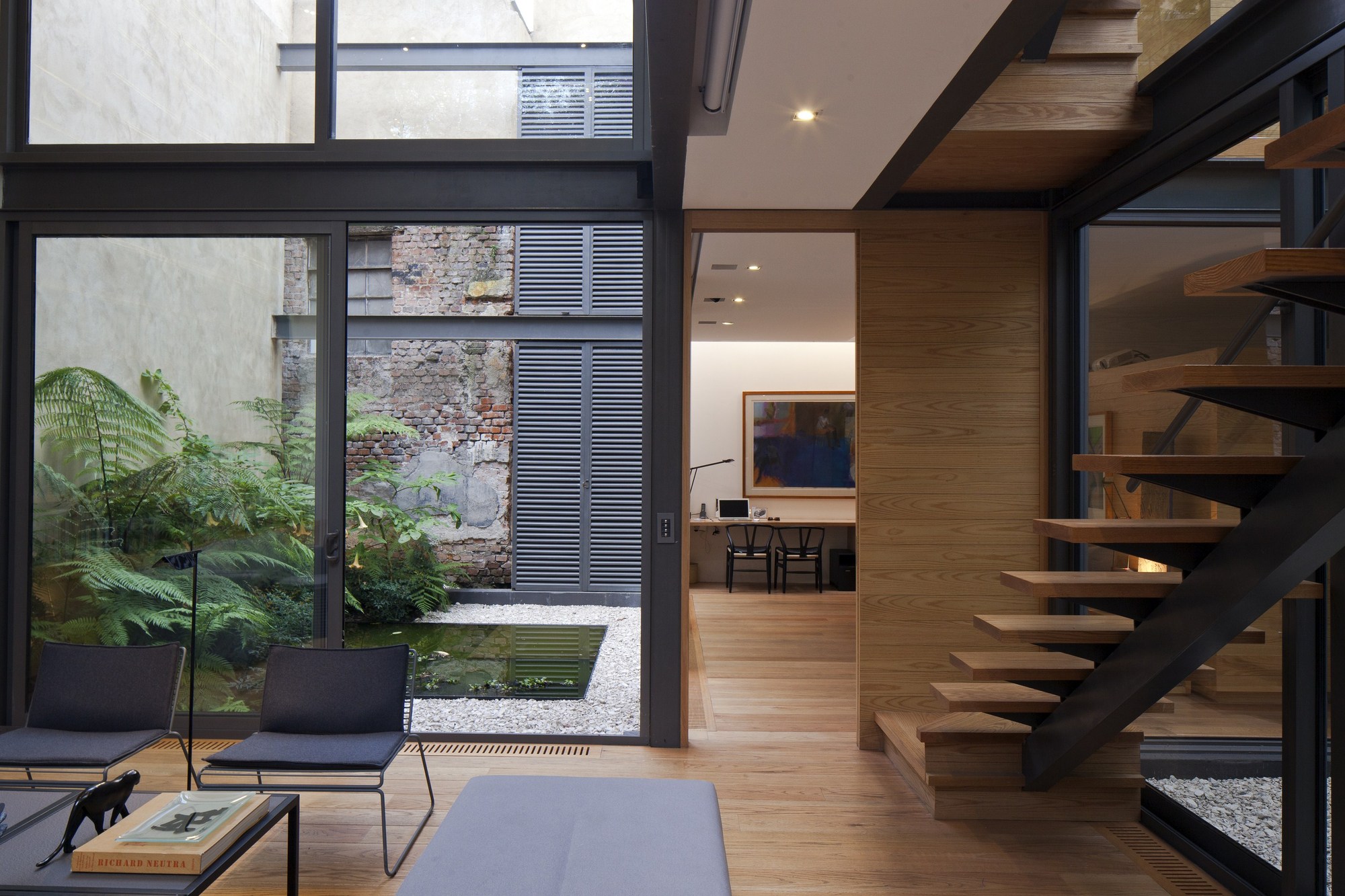 Gallery of House with Four Courtyards / Andrés Stebelski Arquitecto - 8