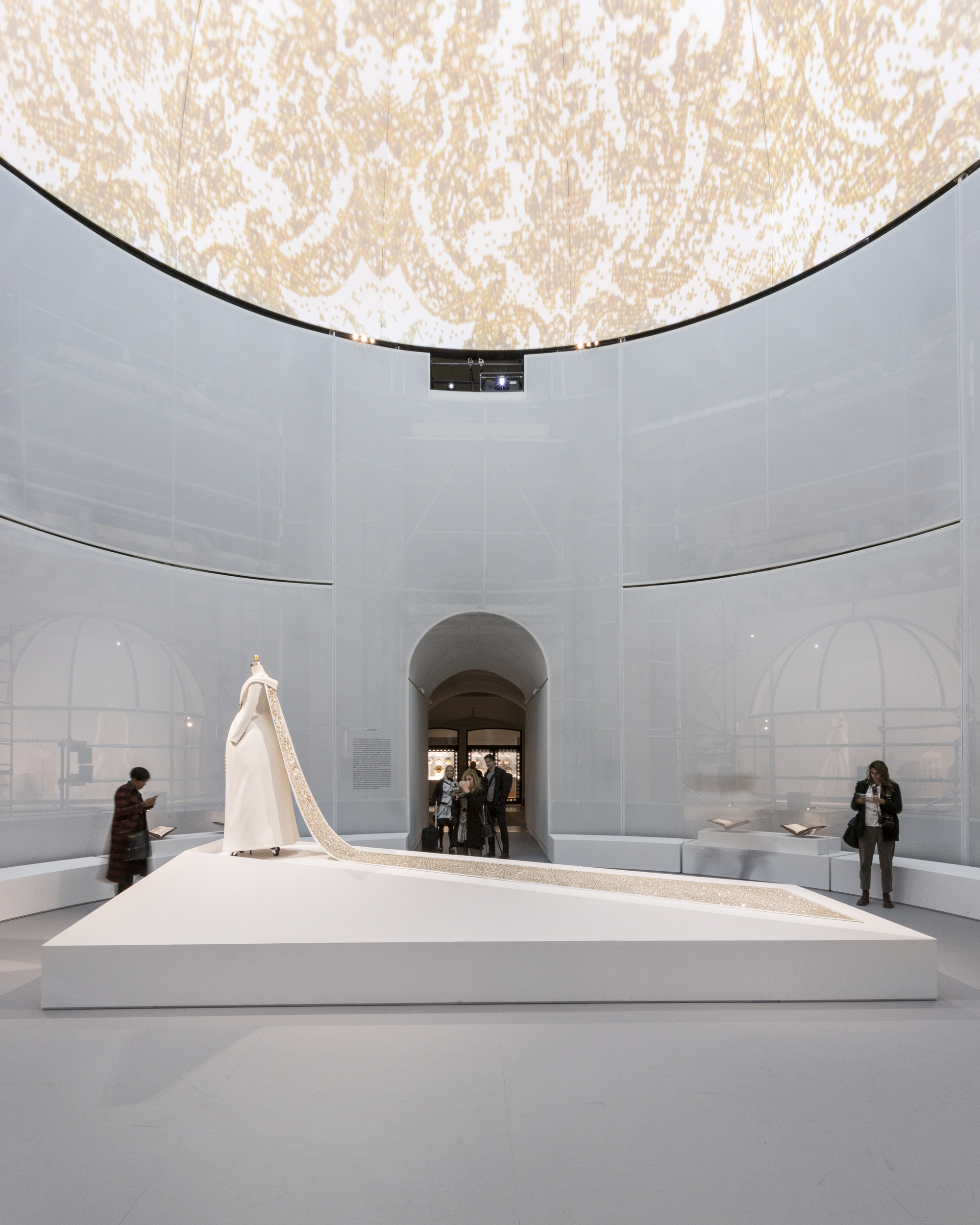 Galería de Manus x Machina / OMA - 4