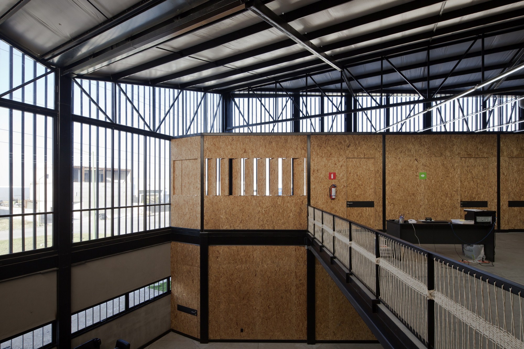 Gallery of Levering Trade / ATELIER ARS - 21