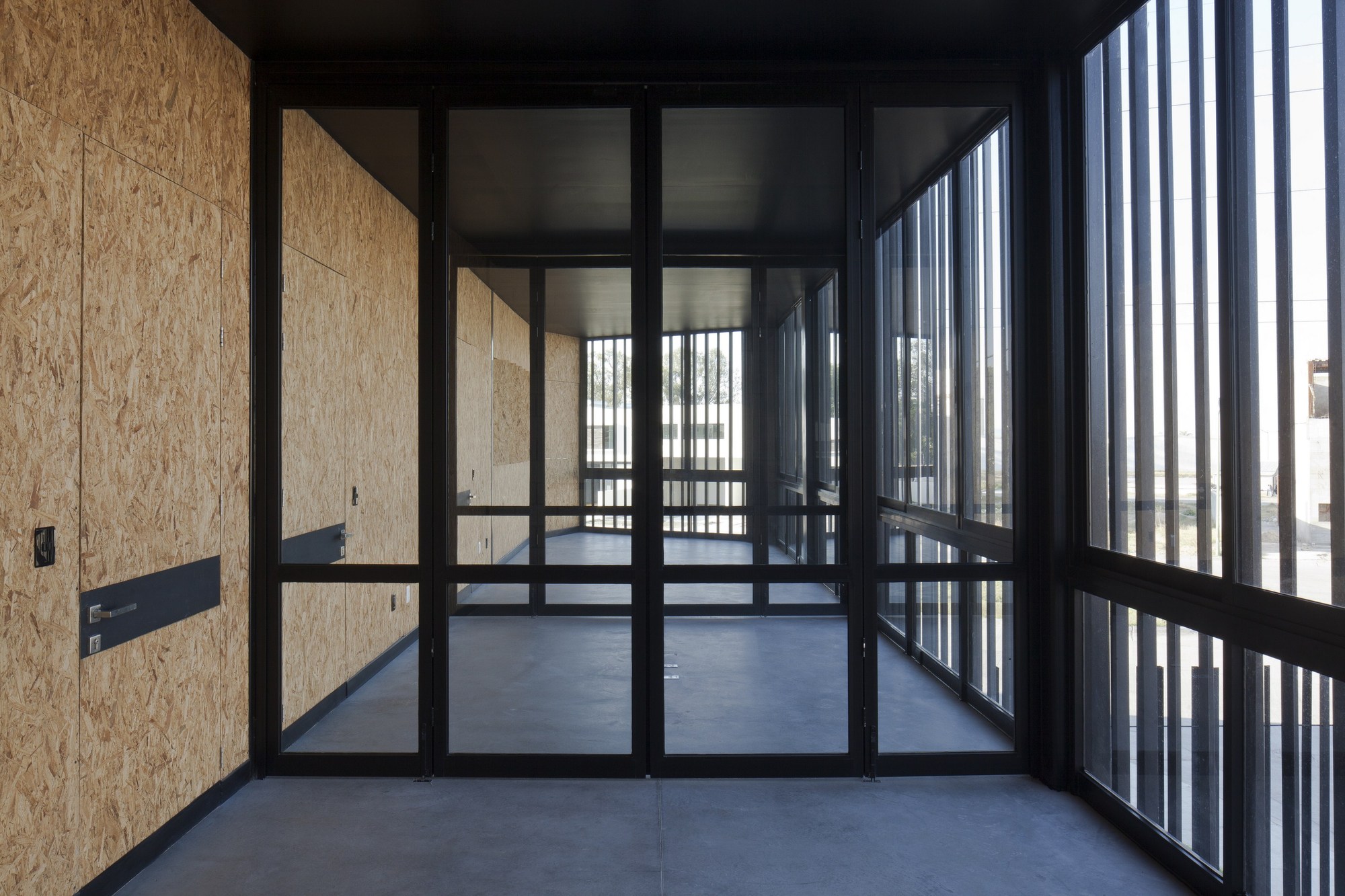 Gallery of Levering Trade / ATELIER ARS - 23