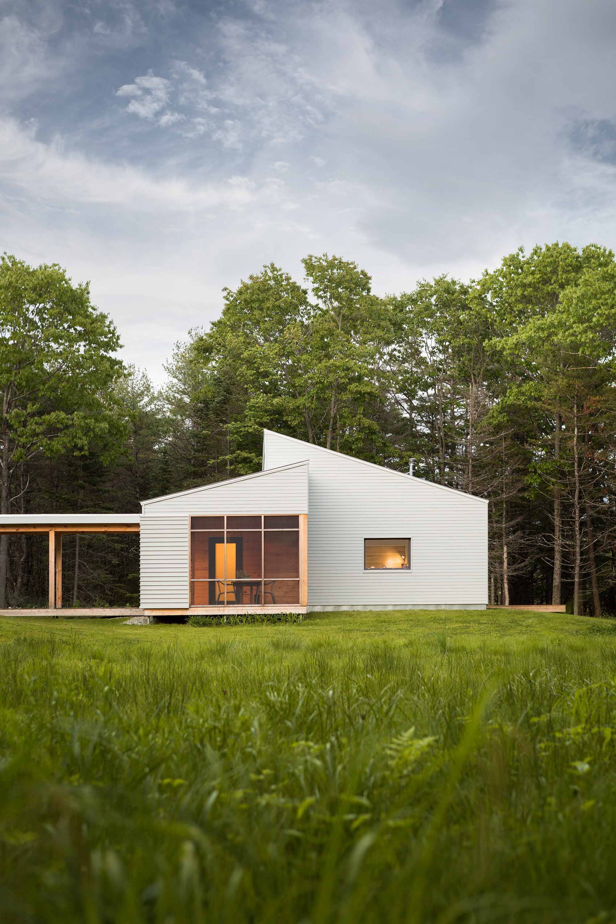 Gallery of Cousins River Residence / GO Logic - 3