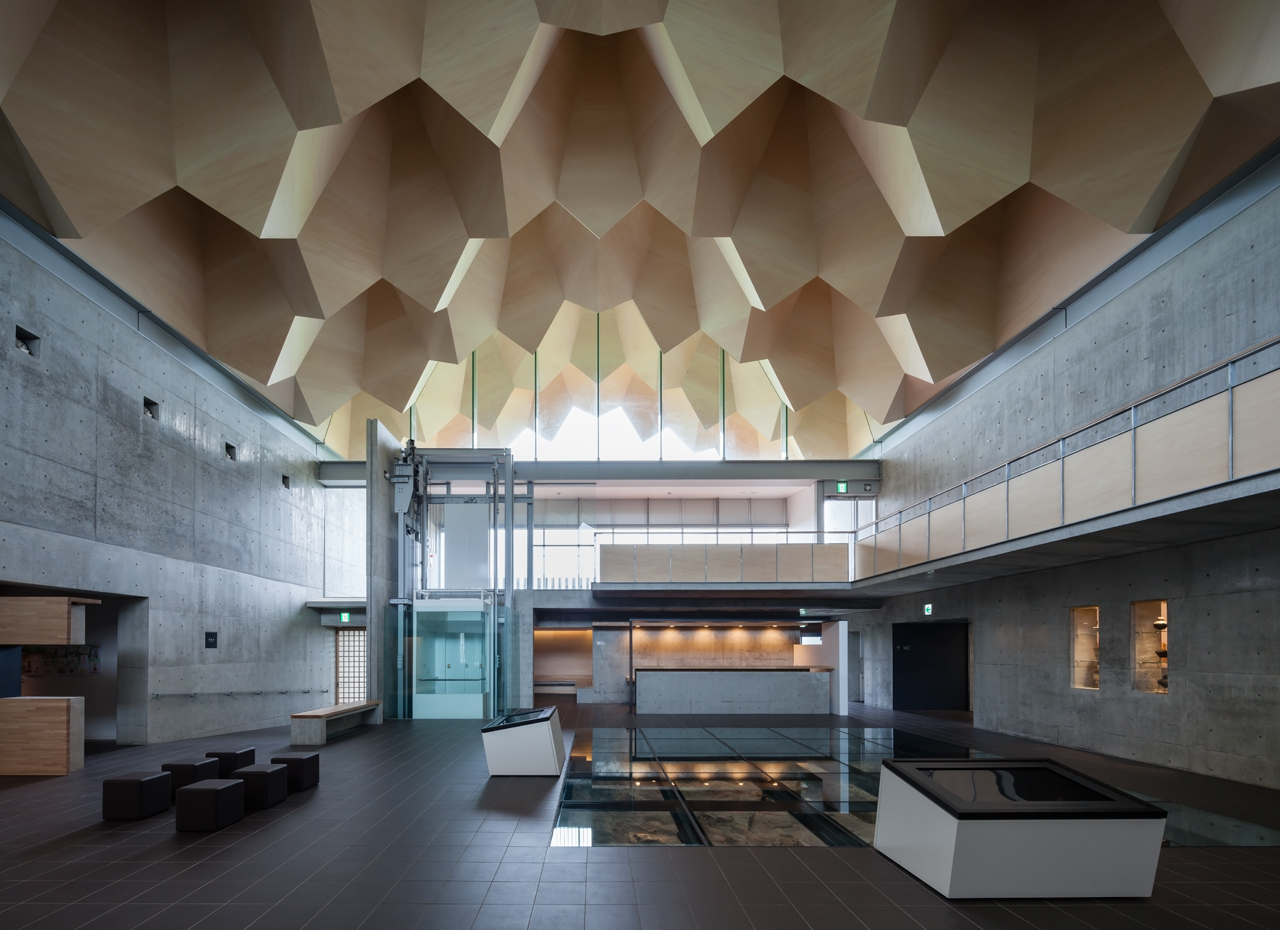 Gallery of Miyahata Ruins Museum / Furuichi and Associates - 15