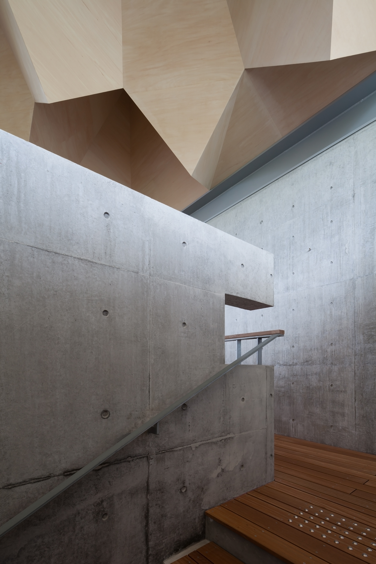 Gallery of Miyahata Ruins Museum / Furuichi and Associates - 19