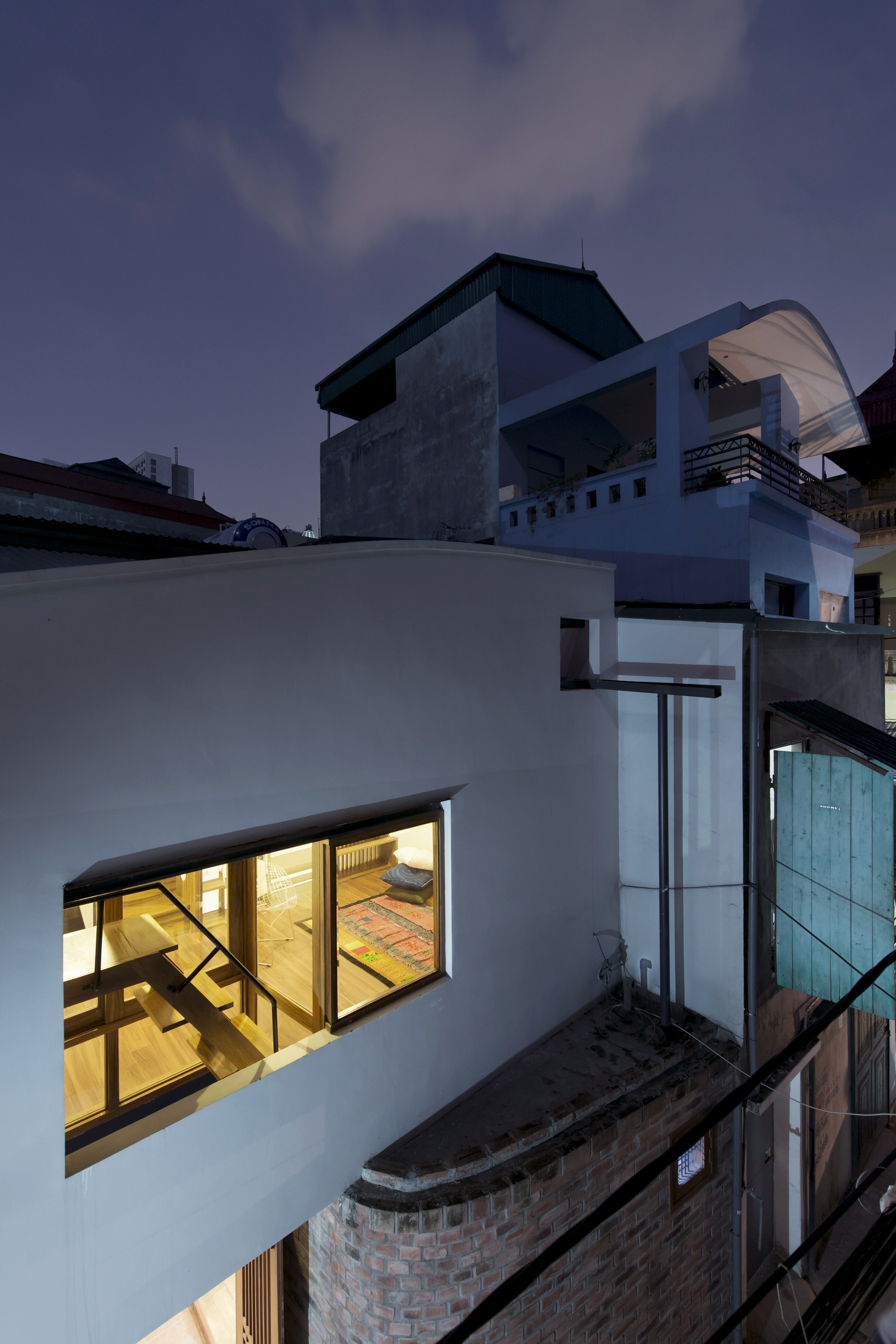 Gallery of The Innovation House / MON Atelier Architecture - 6