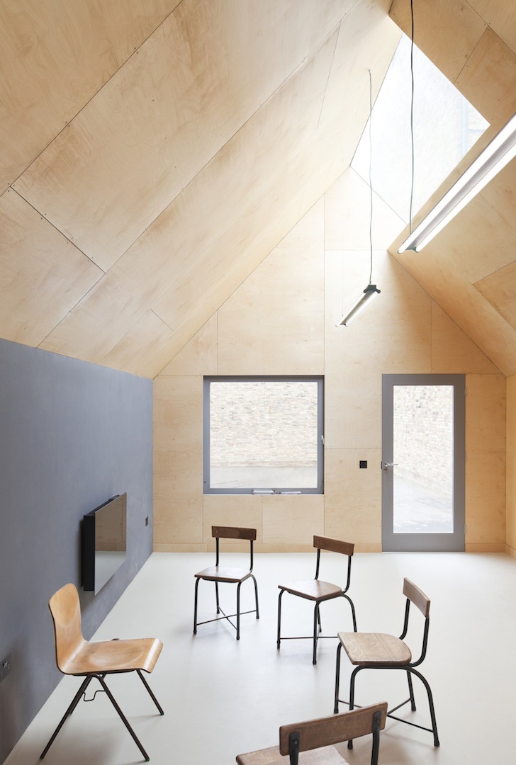 Gallery of Building on the Built: the Work of Jonathan Tuckey Design - 8