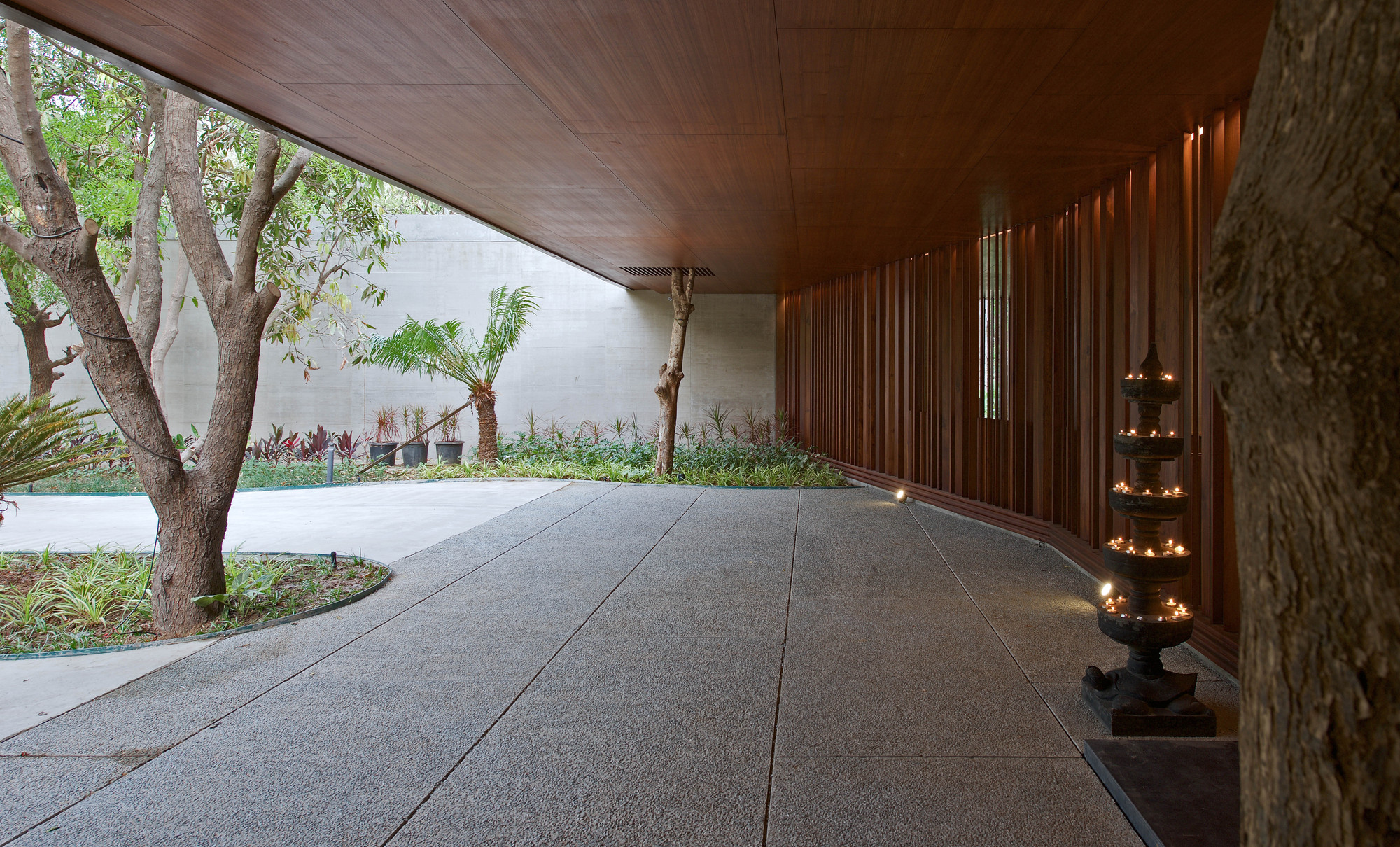 Gallery of DIYA / SPASM Design Architects - 14