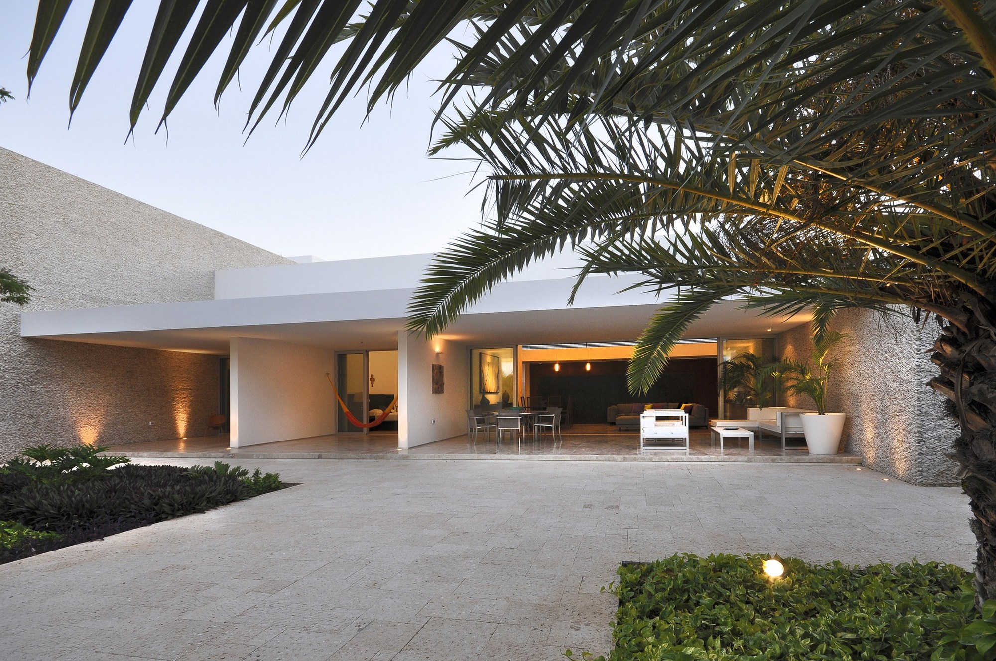 Galería de Casa Rajuela / Muñoz Arquitectos - 20