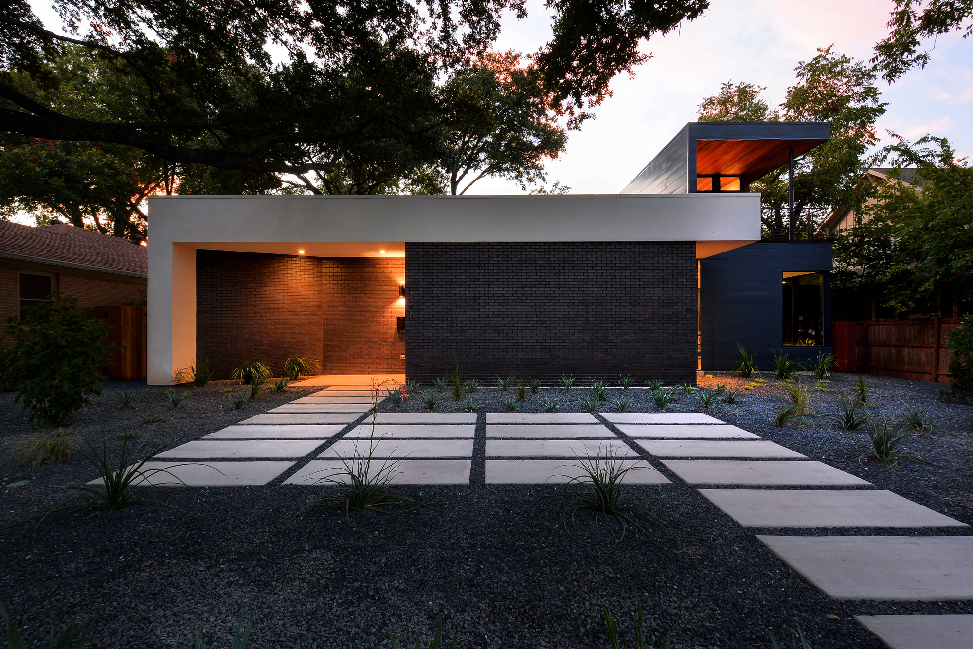 Gallery of Main Stay House / Matt Fajkus Architecture - 9