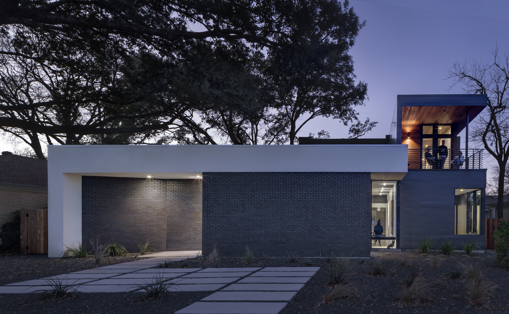 Gallery of Main Stay House / Matt Fajkus Architecture - 15