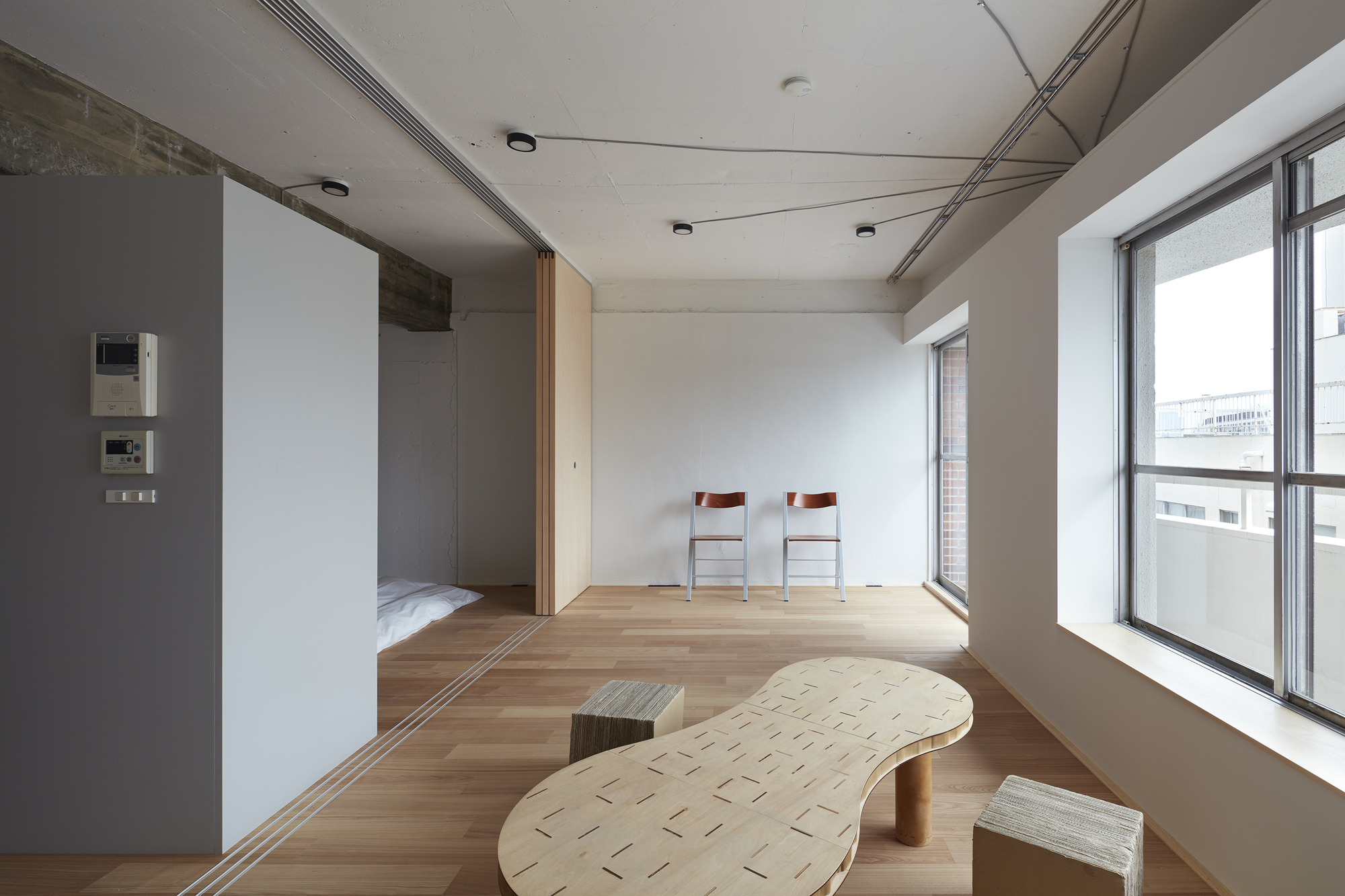 Gallery of Interior Renovation in Tokyo / frontofficetokyo - 4