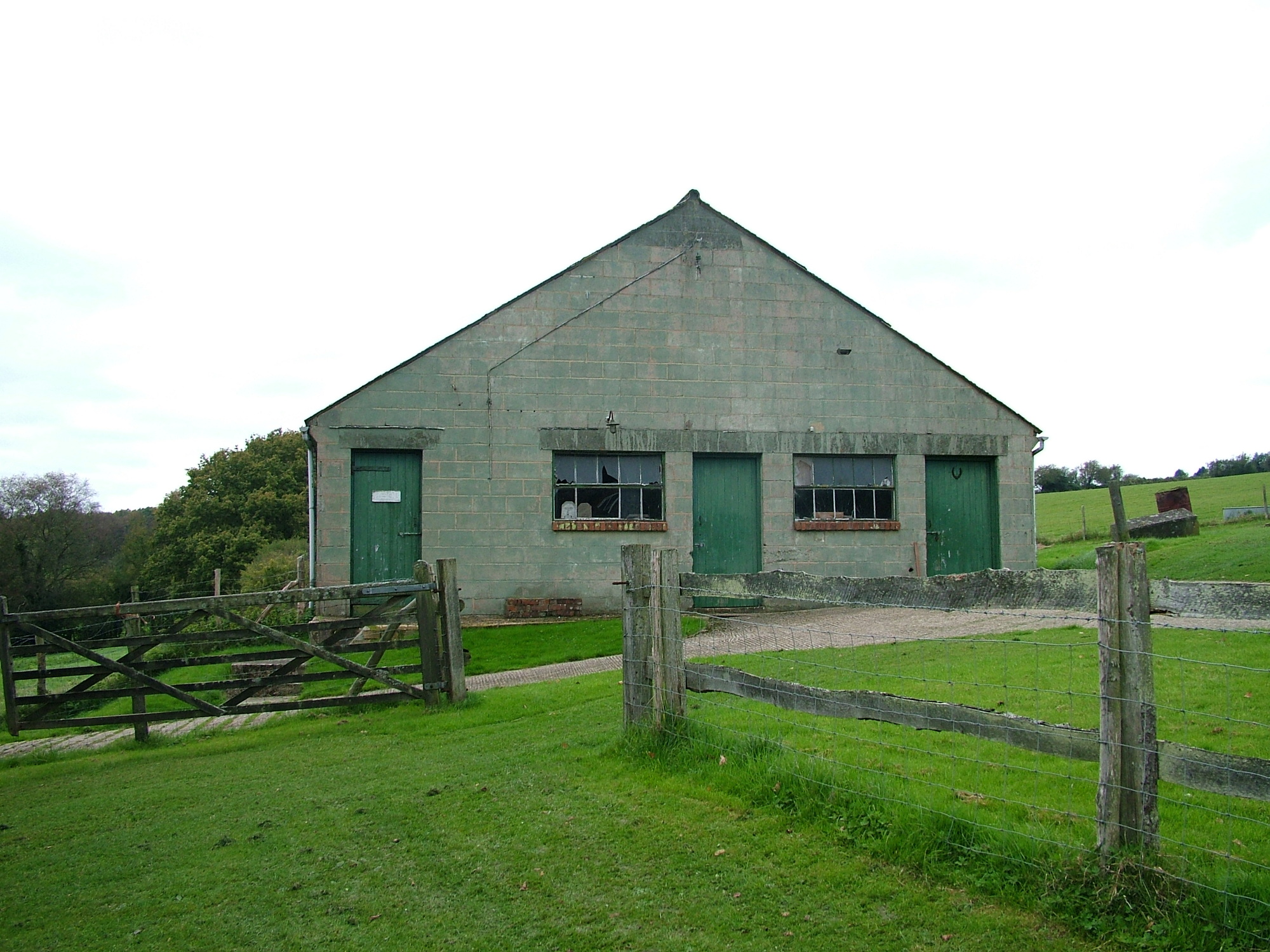 Gallery of New House, Little England Farm / BBM Sustainable Architects ...