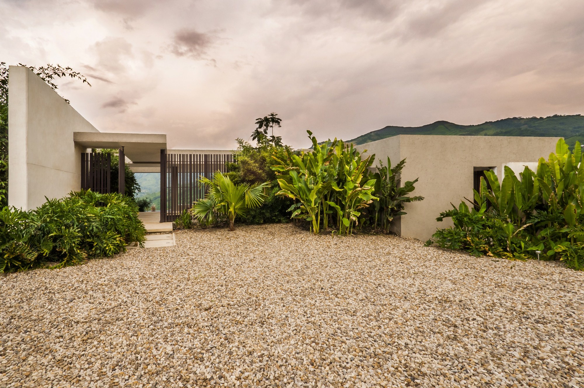 Galería de Casa 3 en Colinas de Payandé / Arquitectura en Estudio ...