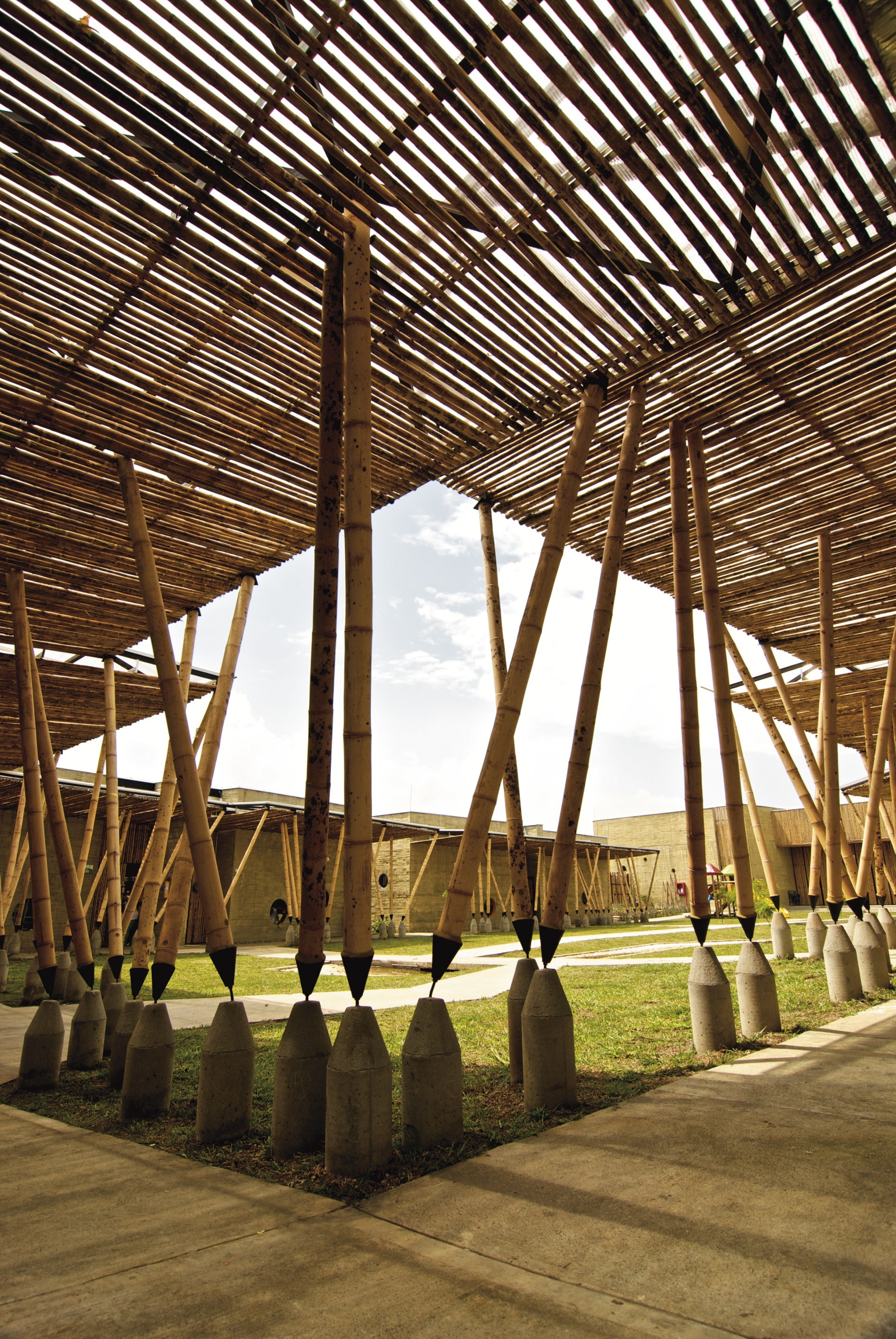 Galeria de Centro Infantil El Guadual / Daniel Joseph Feldman Mowerman ...