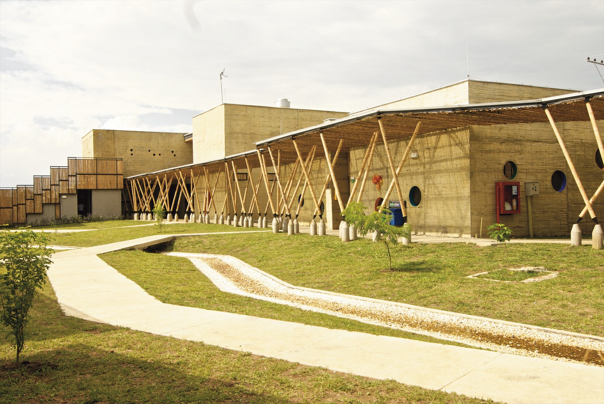 Gallery of El Guadual Children Center / Daniel Joseph Feldman Mowerman ...