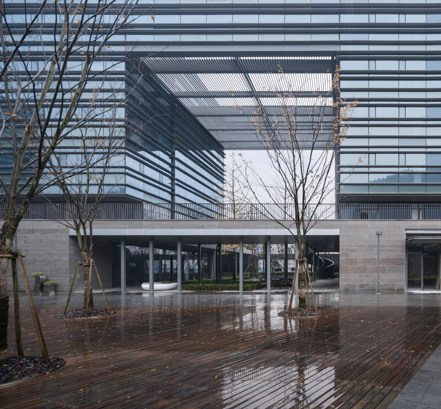Gallery of Hangzhou Phoenix Creative Building / gad - 14