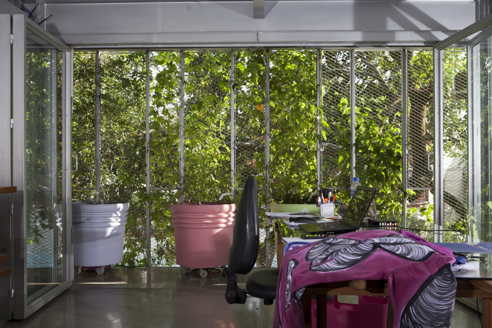 Gallery of Bioclimatic Prototype of a Host and Nectar Garden Building ...