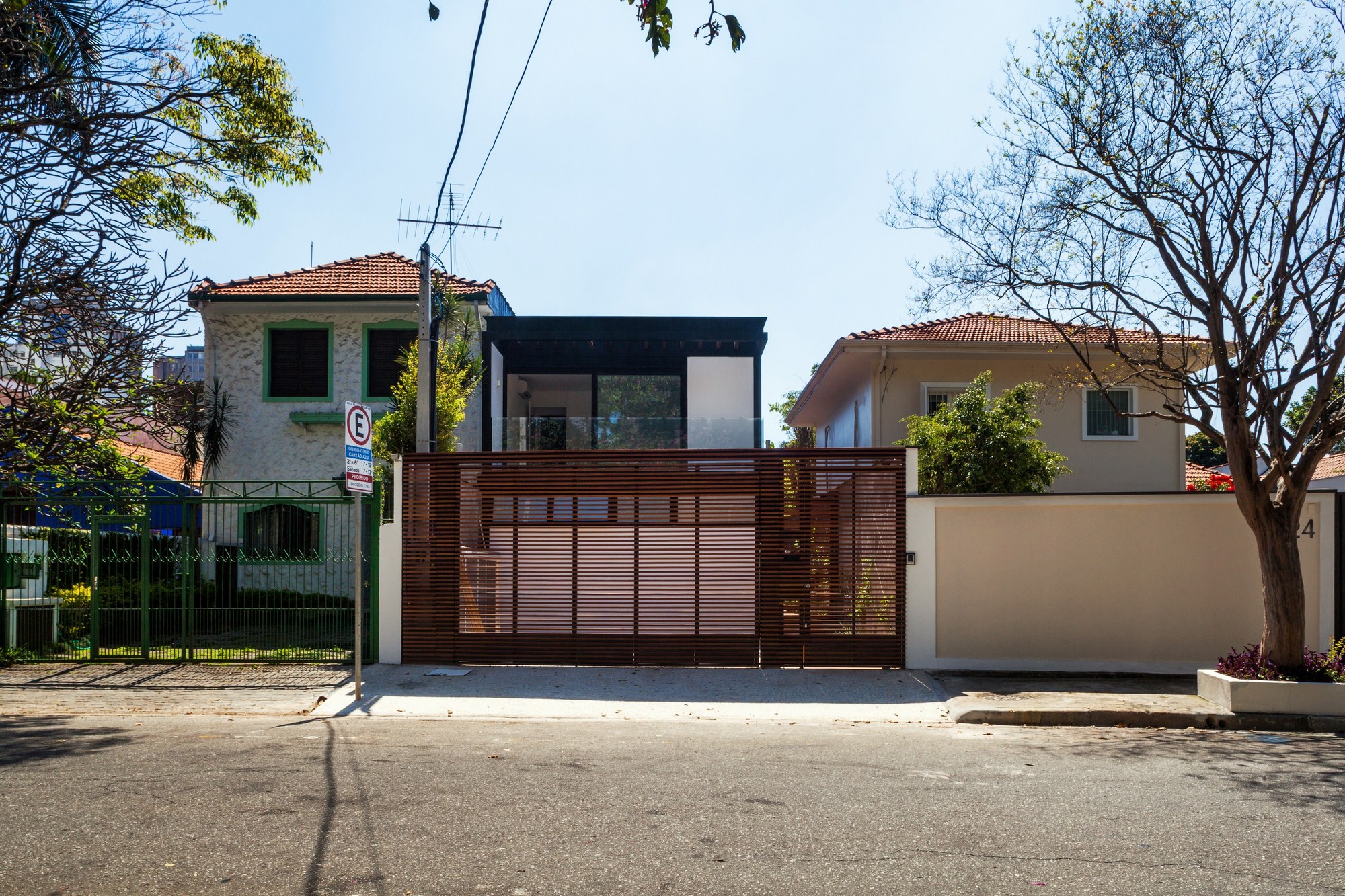 Galeria de Casa 7x37 / CR2 Arquitetura - 20