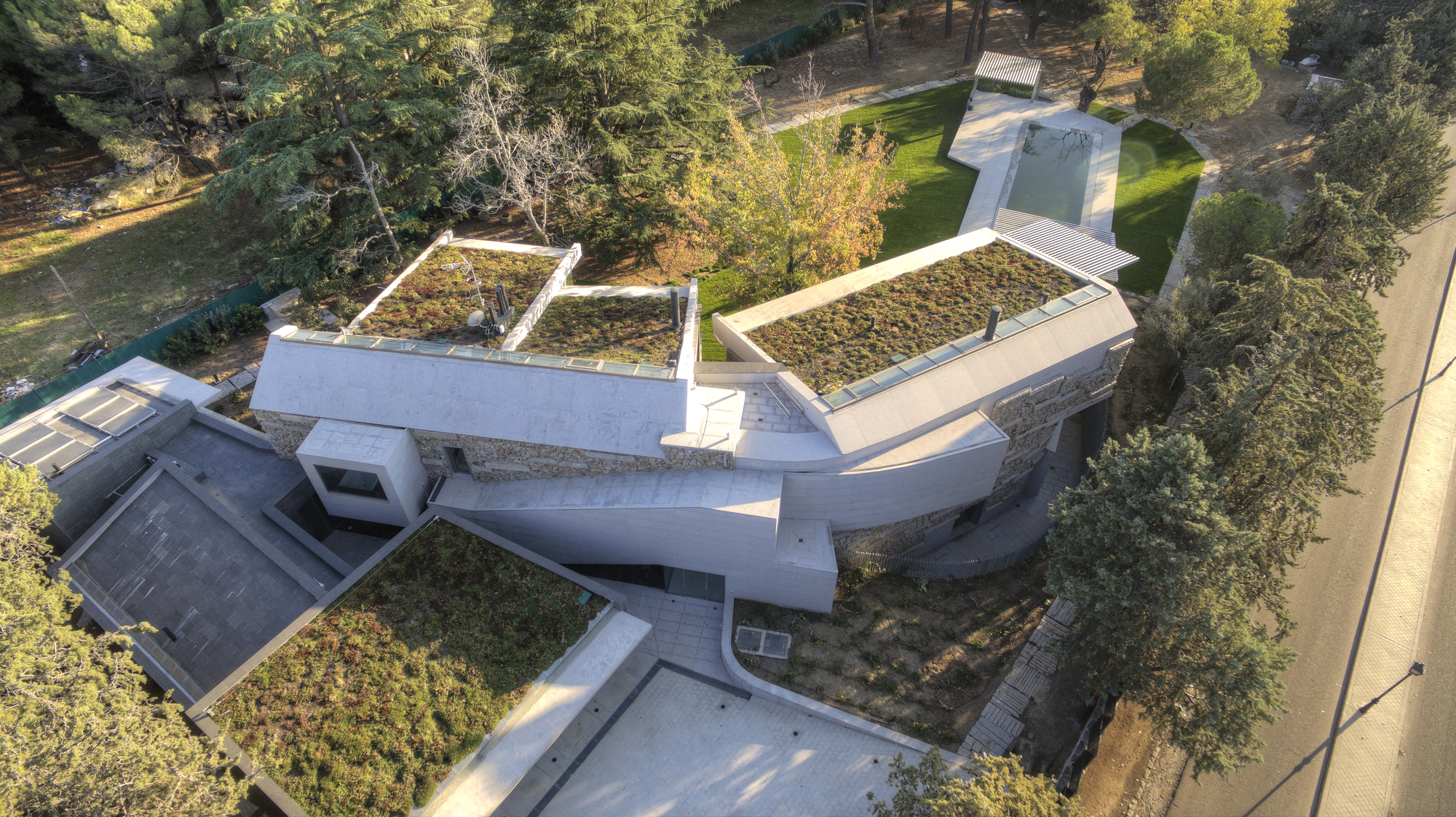 Gallery of North Face / nodo17 group - 4